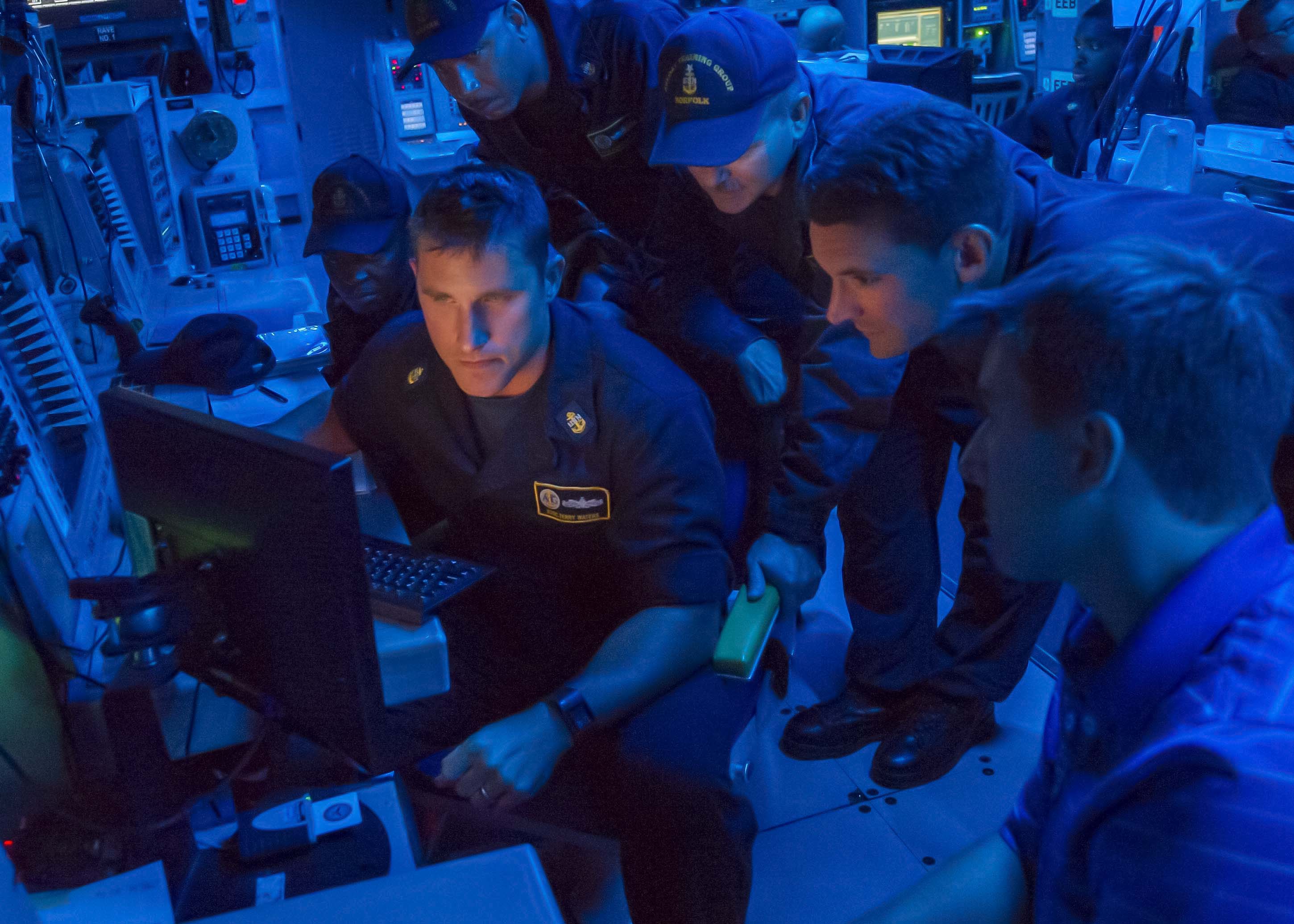 USS Mahan Deploys for Maritime Operations in 5th, 6th Fleet AOs ...