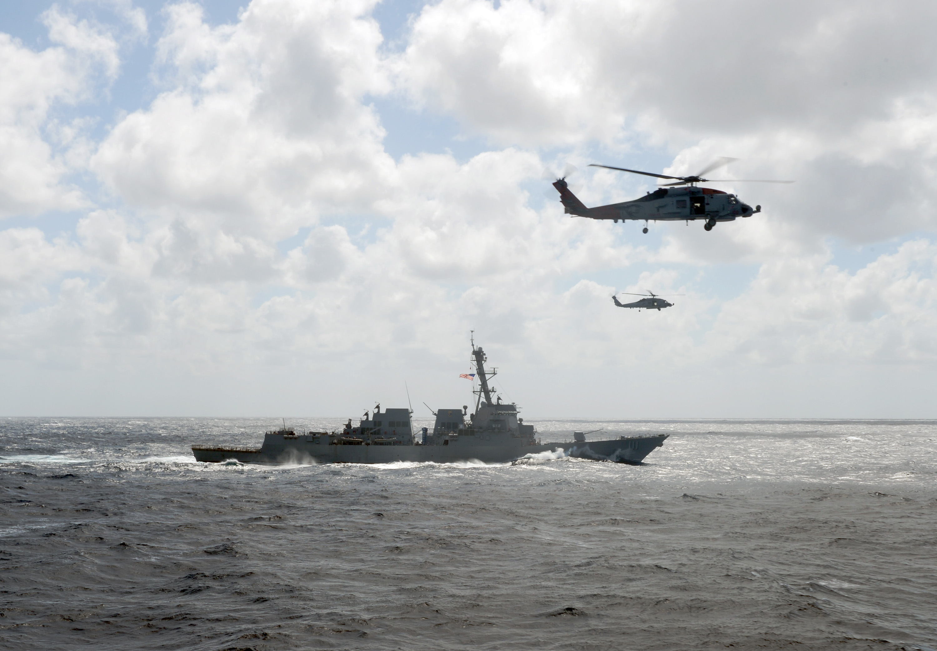 Momsen and Spruance Conclude Visit to Darwin > United States Navy ...