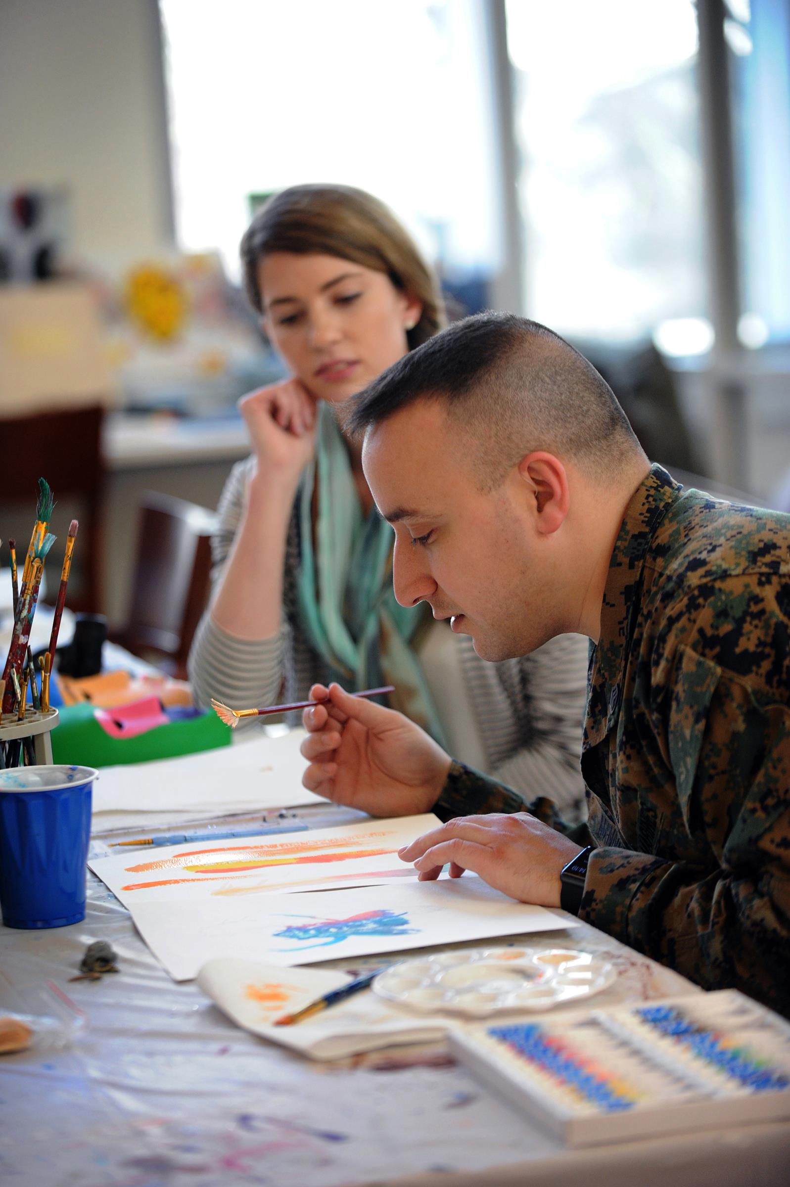 Art Therapy Helps Marine Heal From Traumatic Brain Injury U S