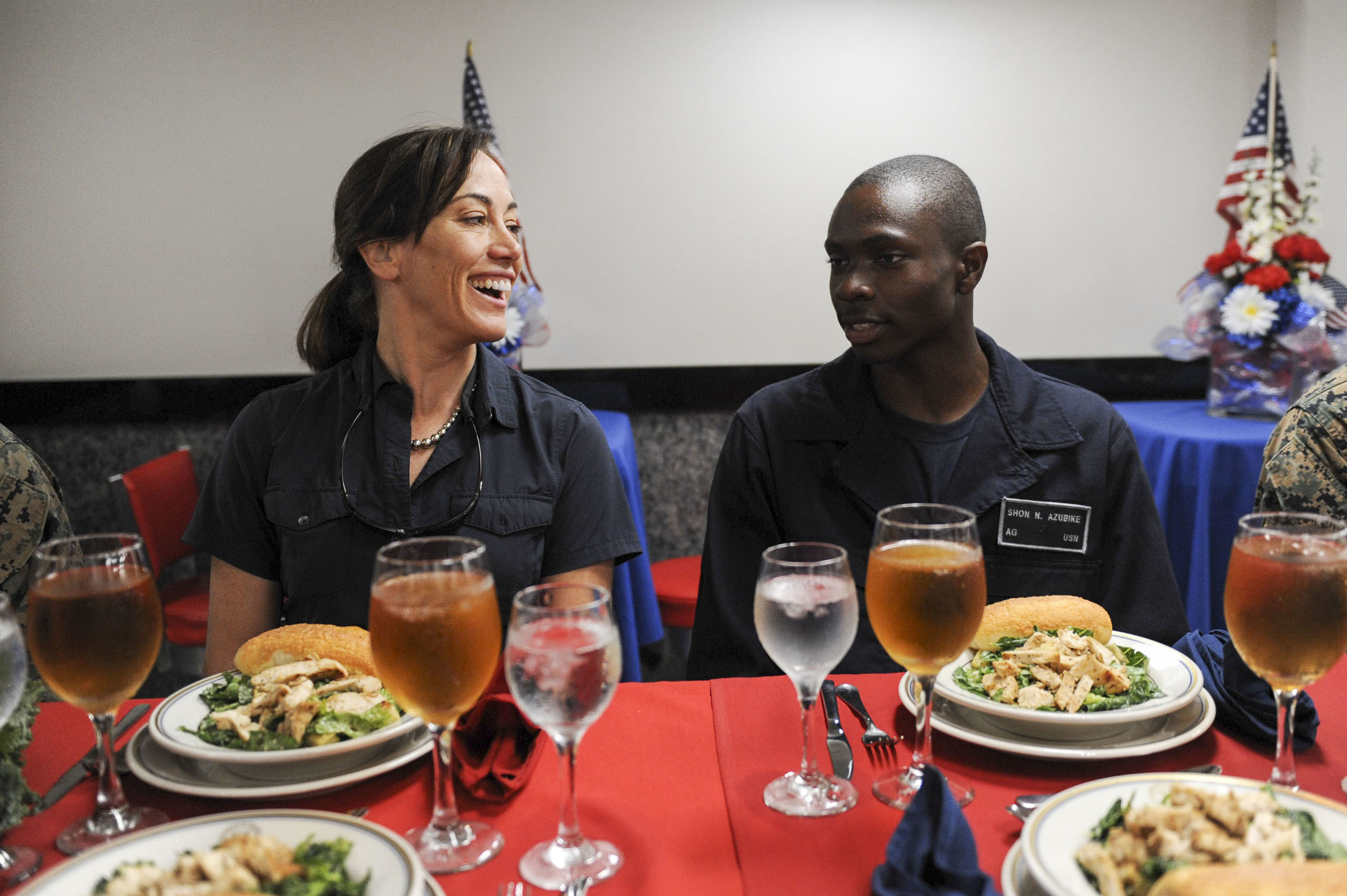 Under Secretary of the Navy Visits Newest Amphib during RIMPAC > United ...