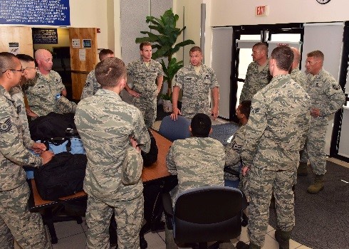 Arizona fighter group trains with rescue wing > Davis-Monthan Air Force ...