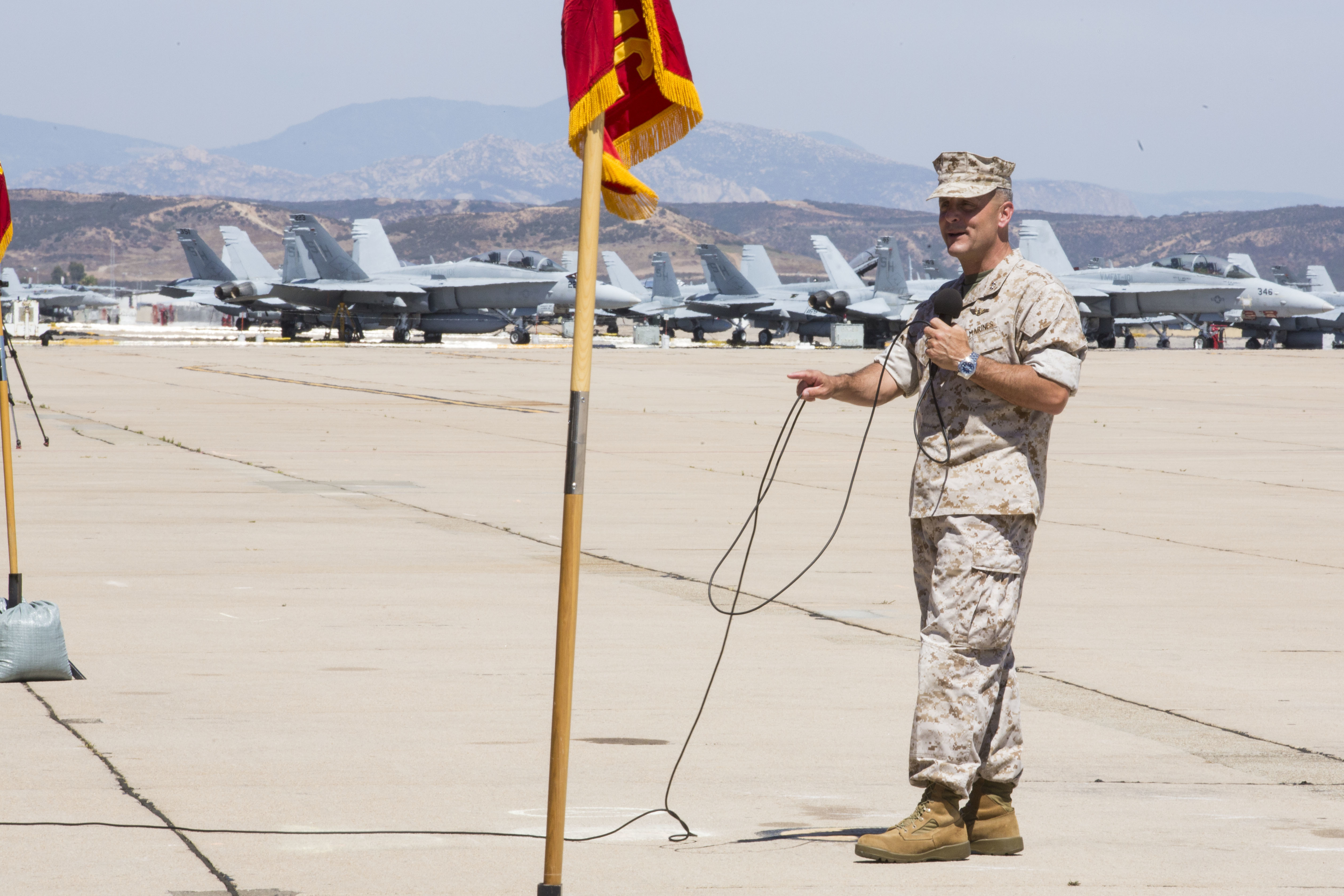 3rd MAW receives new commanding general > 3rd Marine Aircraft Wing > News