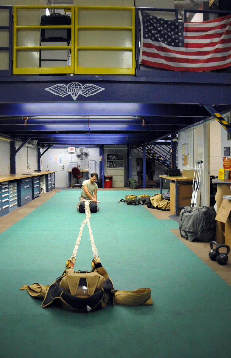 Rigger trades active-duty career for Guardian Angel mission > March Air ...