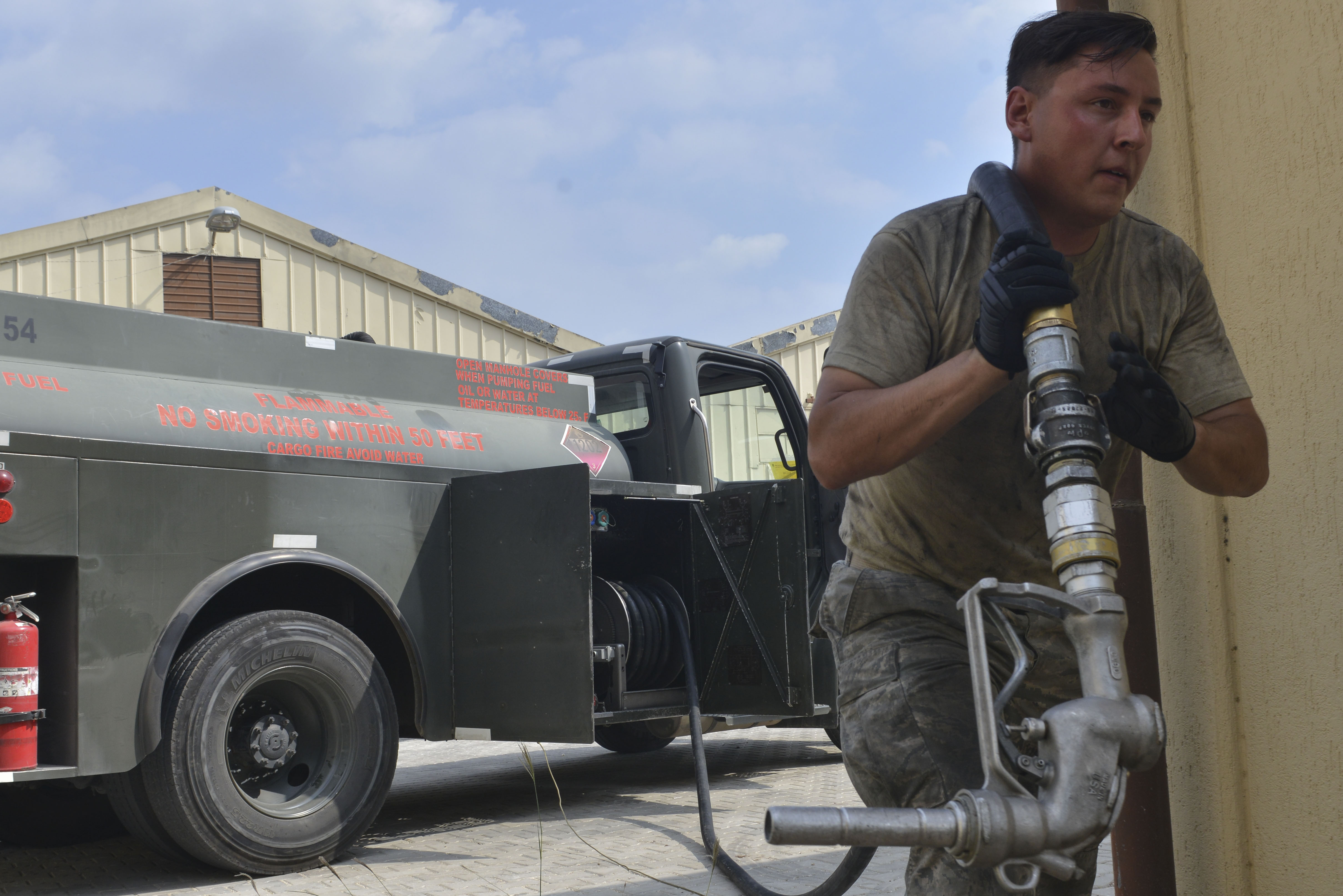 39th LRS fuels mission > Defense Logistics Agency > DLA Energy News