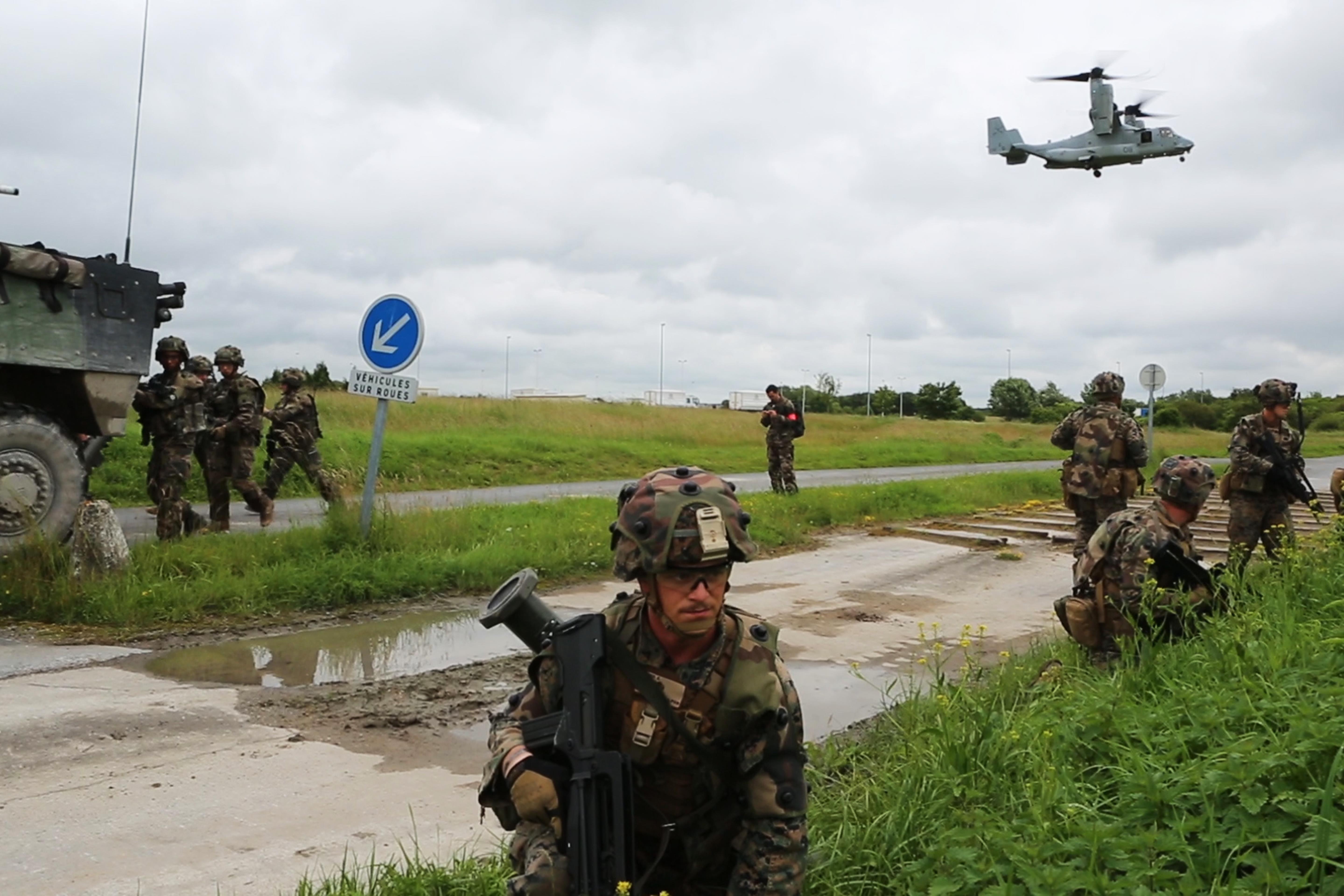 SPMAGTF-CR-AF & French Army execute Combined Arms attack exercise ...