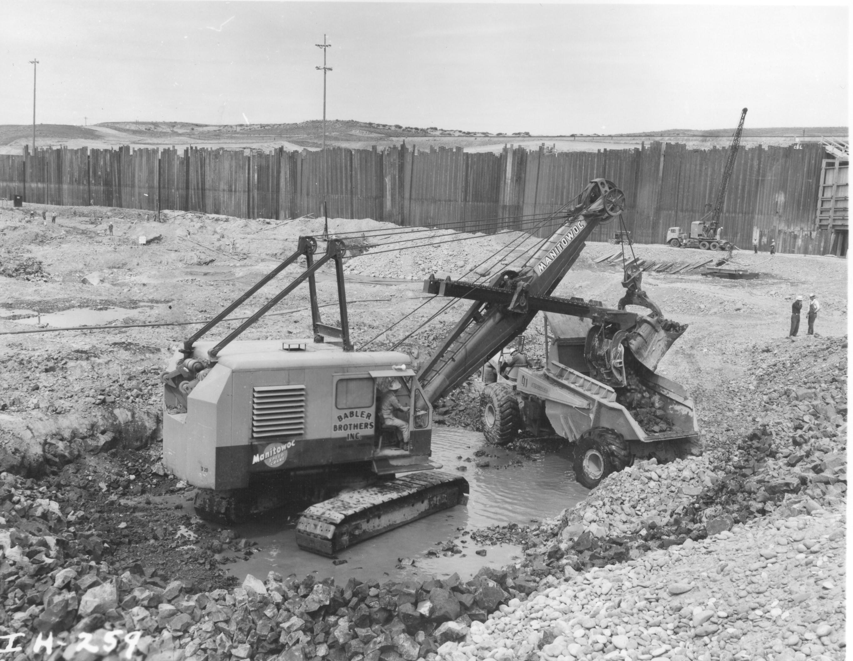 Historical Ice Harbor Construction