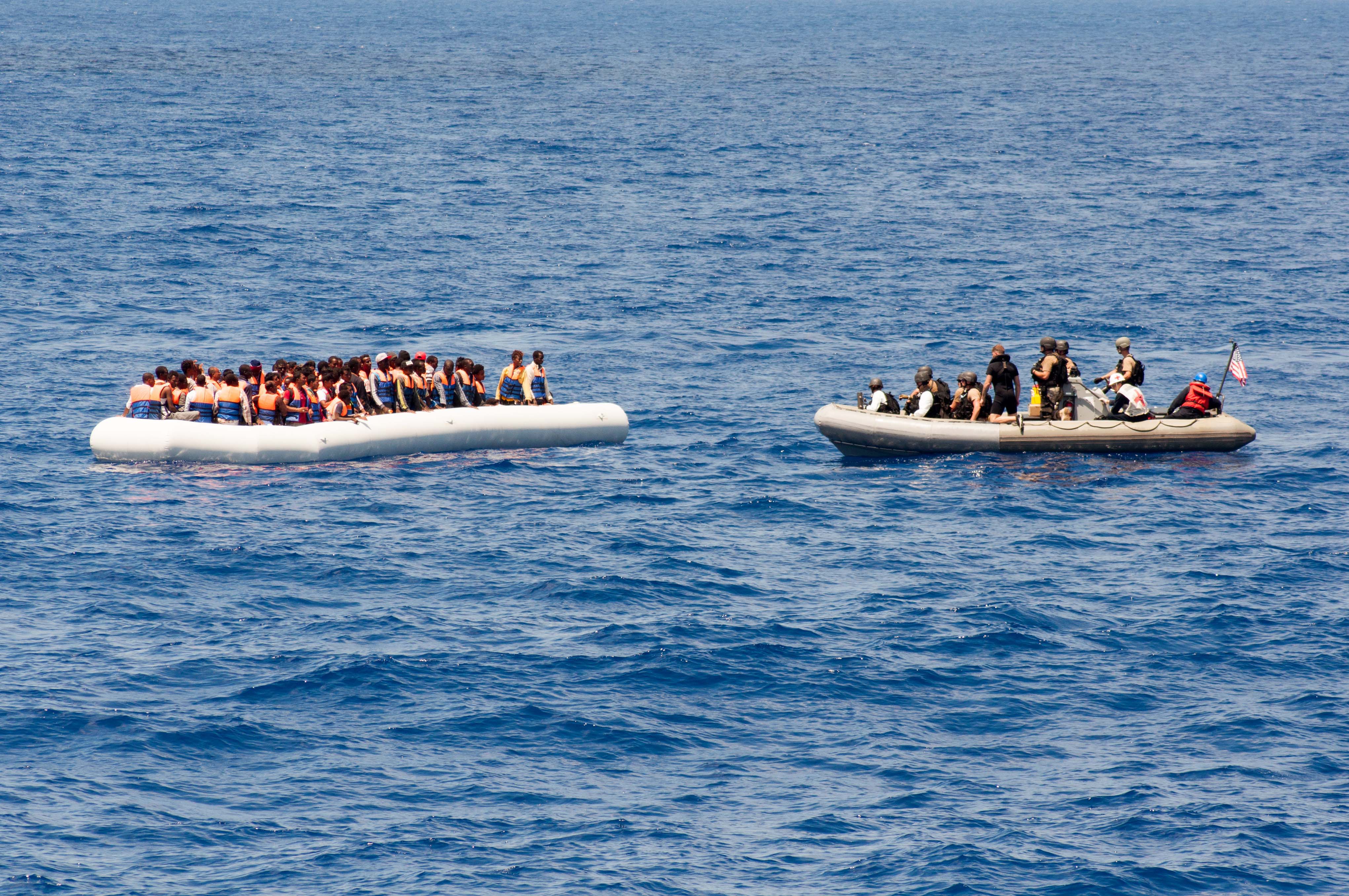 USS Carney Aids in Rescue of 97 Migrants in Mediterranean Sea > United ...
