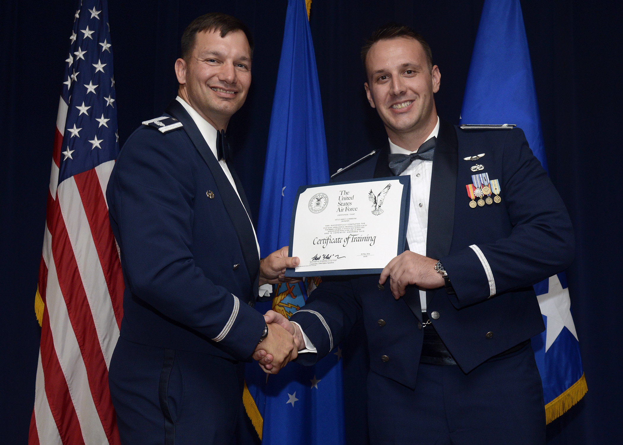 AF Vocalist and Pilot Reunited > Air Force Bands > Article Display