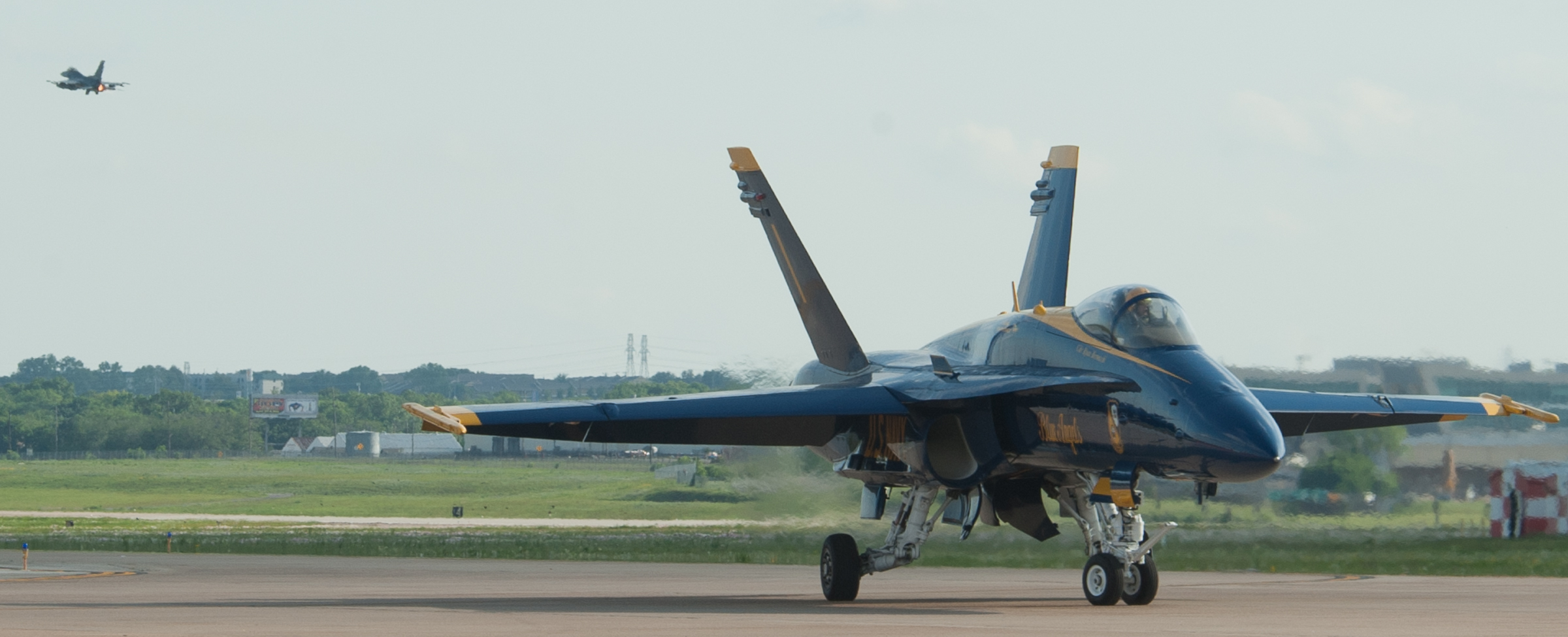 301st performs historic deployment, launch during airshow > Youngstown ...