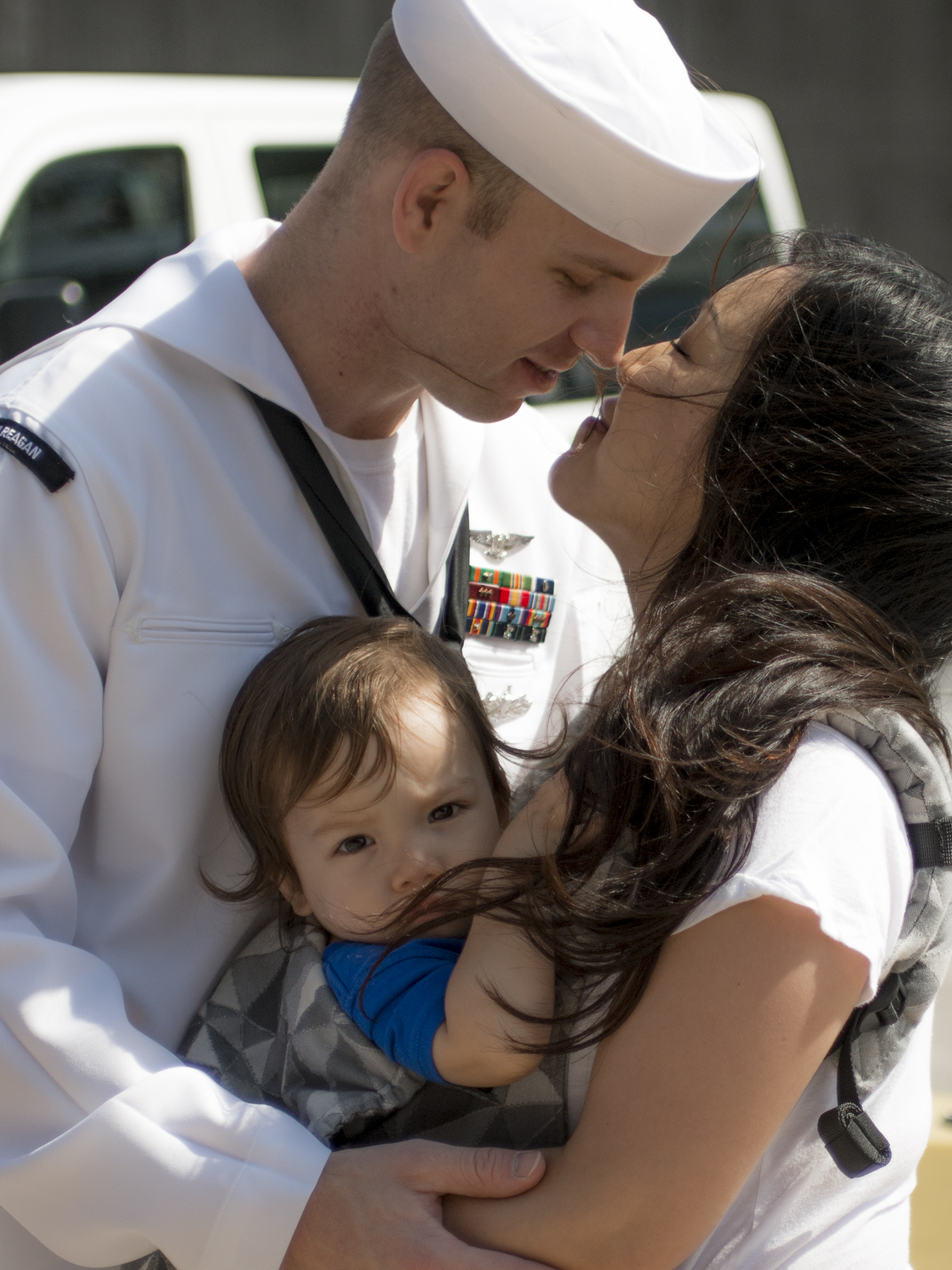 USS Ronald Reagan Returns to Tip of Spear > United States Navy > News ...