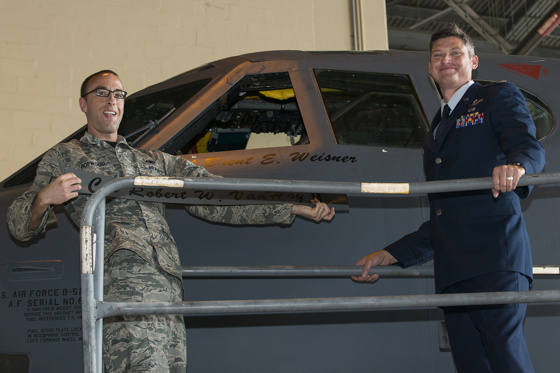 New Commander for the 93rd Bomb Squadron > 307th Bomb Wing > Article ...