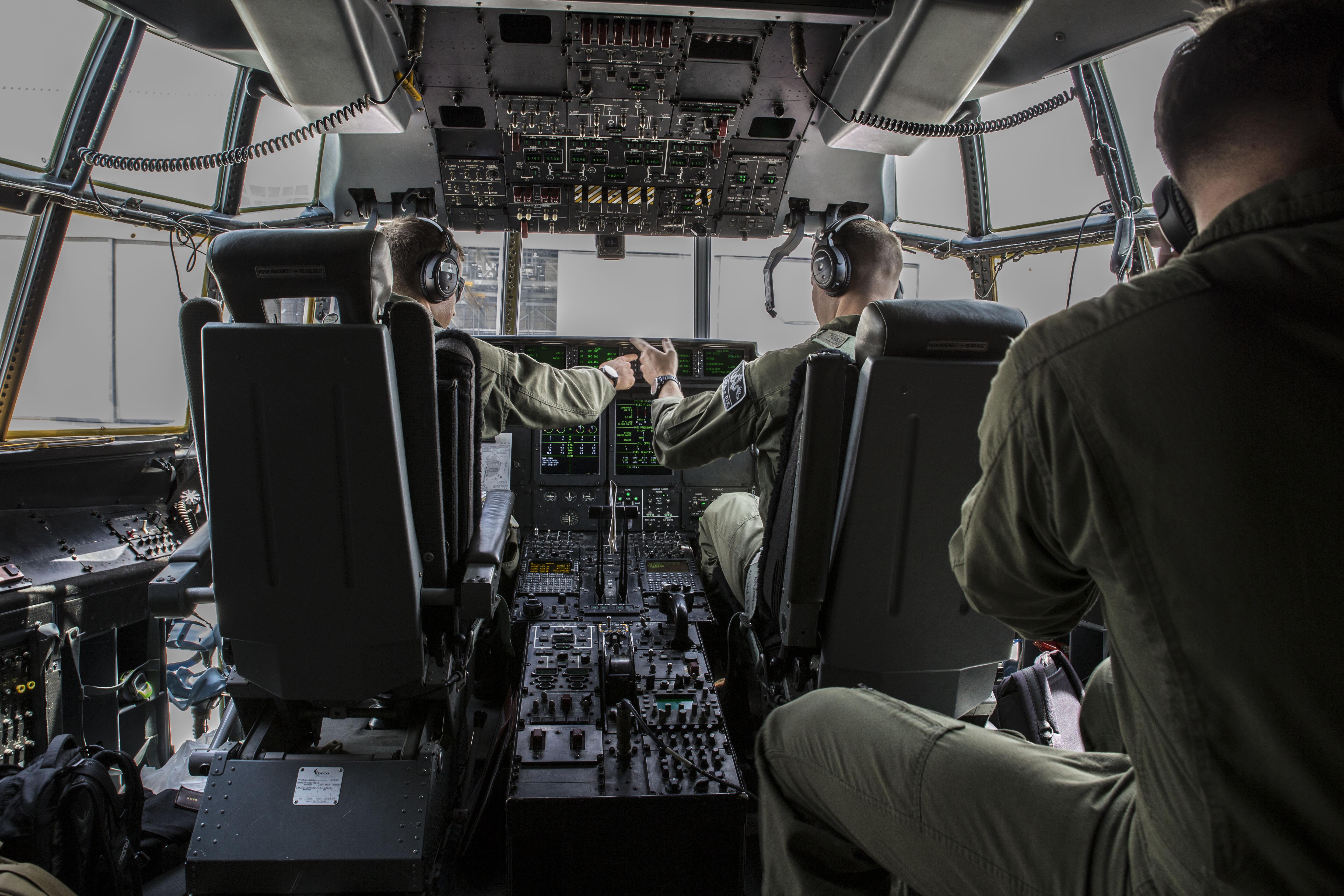 Marine Aerial Refueler Transport Squadron 152 kicks off Kodiak Mace