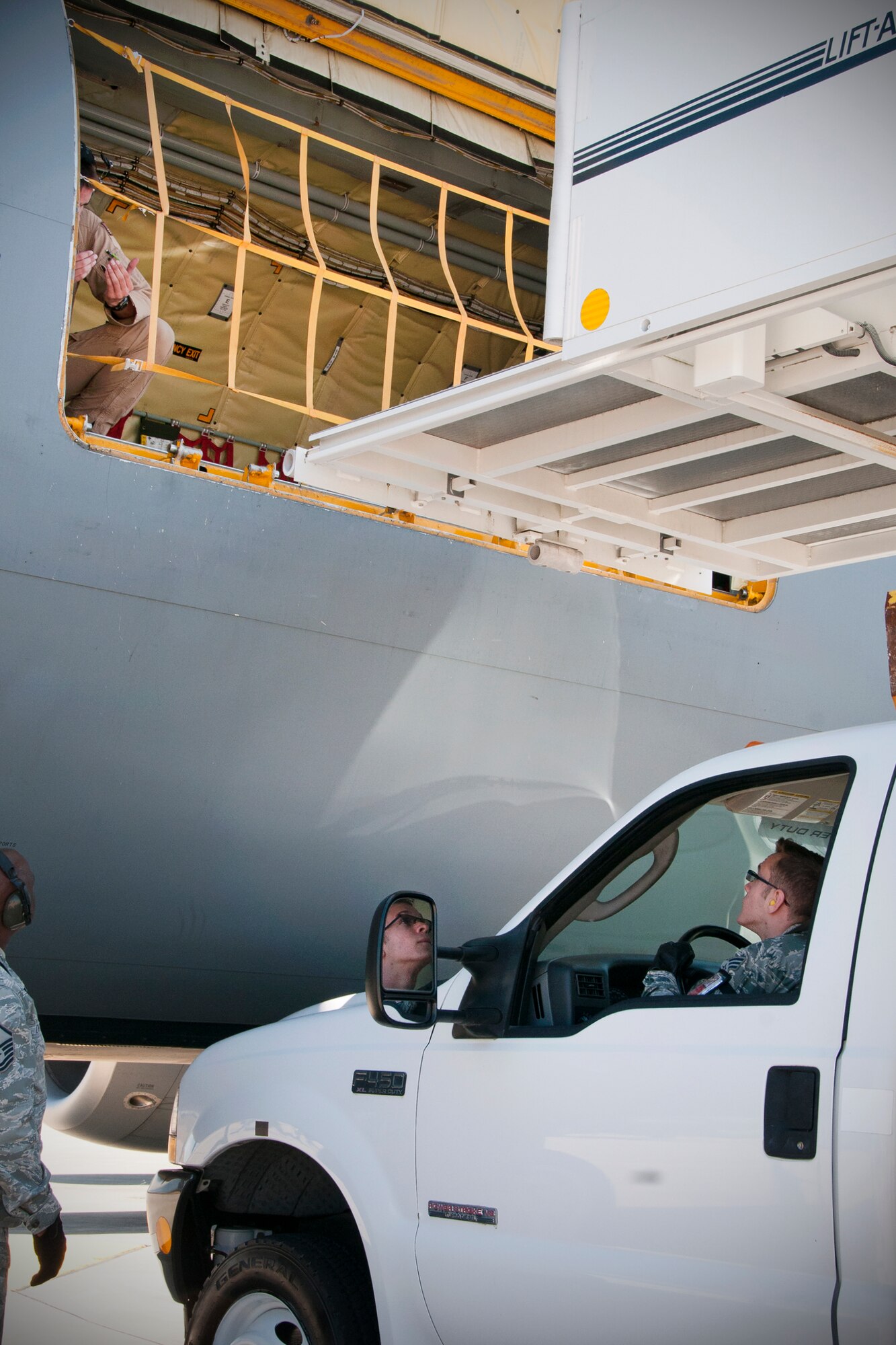 All hands on deck for returning deployers > 459th Air Refueling Wing ...