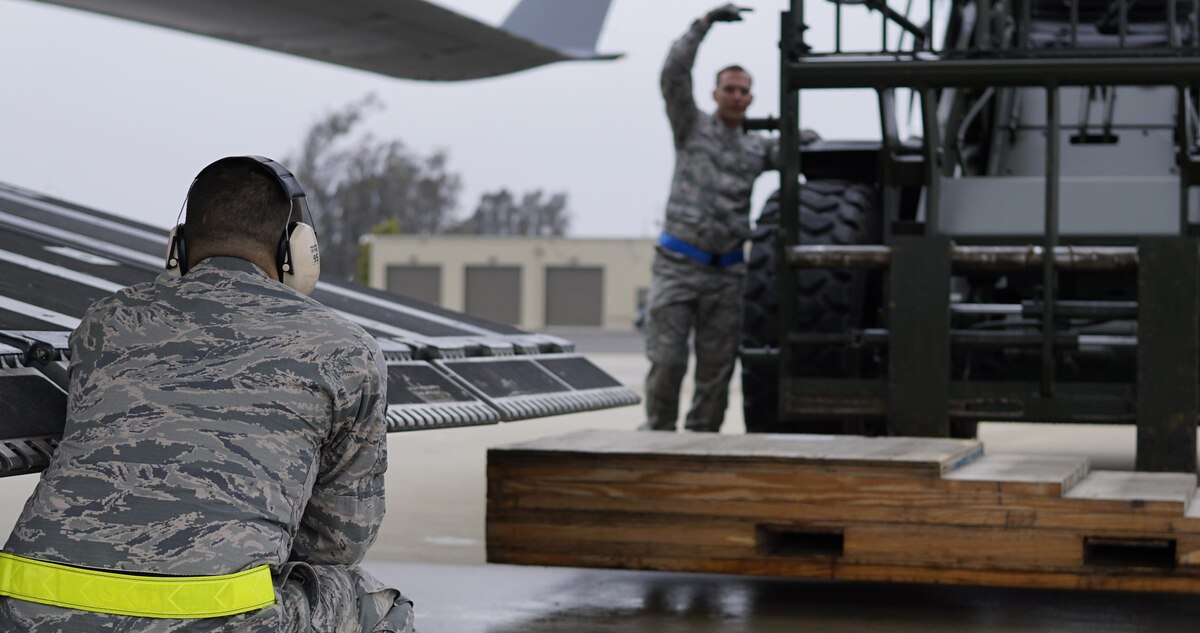 30th LRS air terminal: a small shop with large responsibilities ...