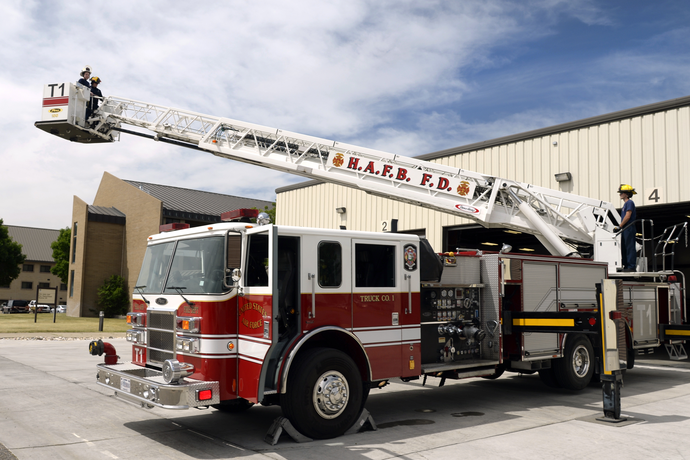 Hill helps ailing youth become firefighter for a day > Hill Air Force ...