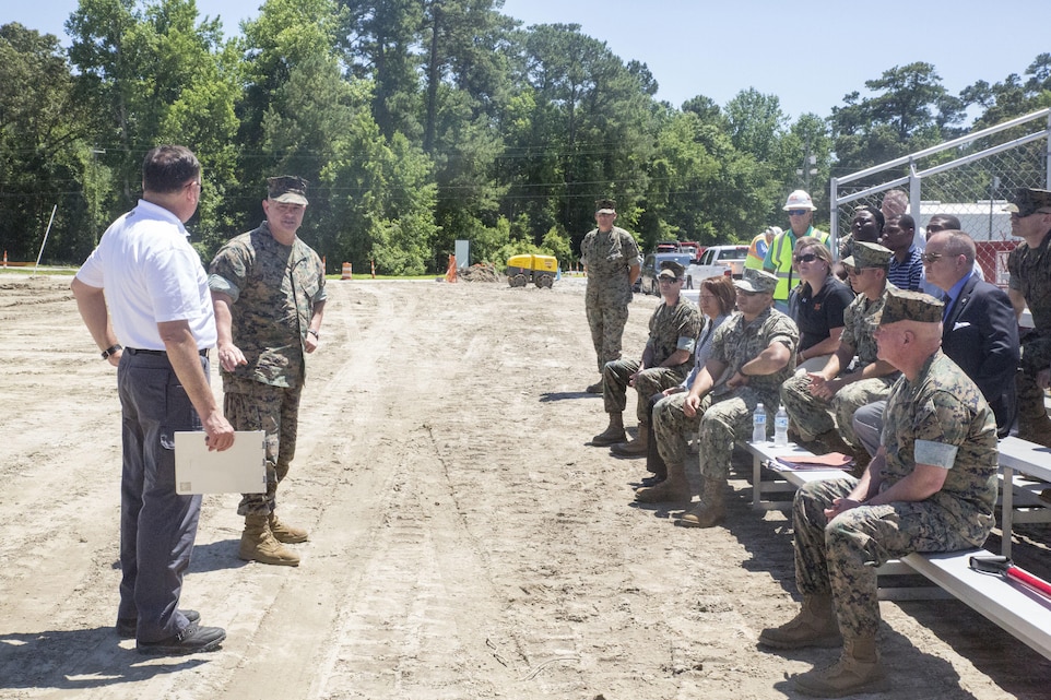 II MEF leadership break ground on new EOTG training facility > II ...