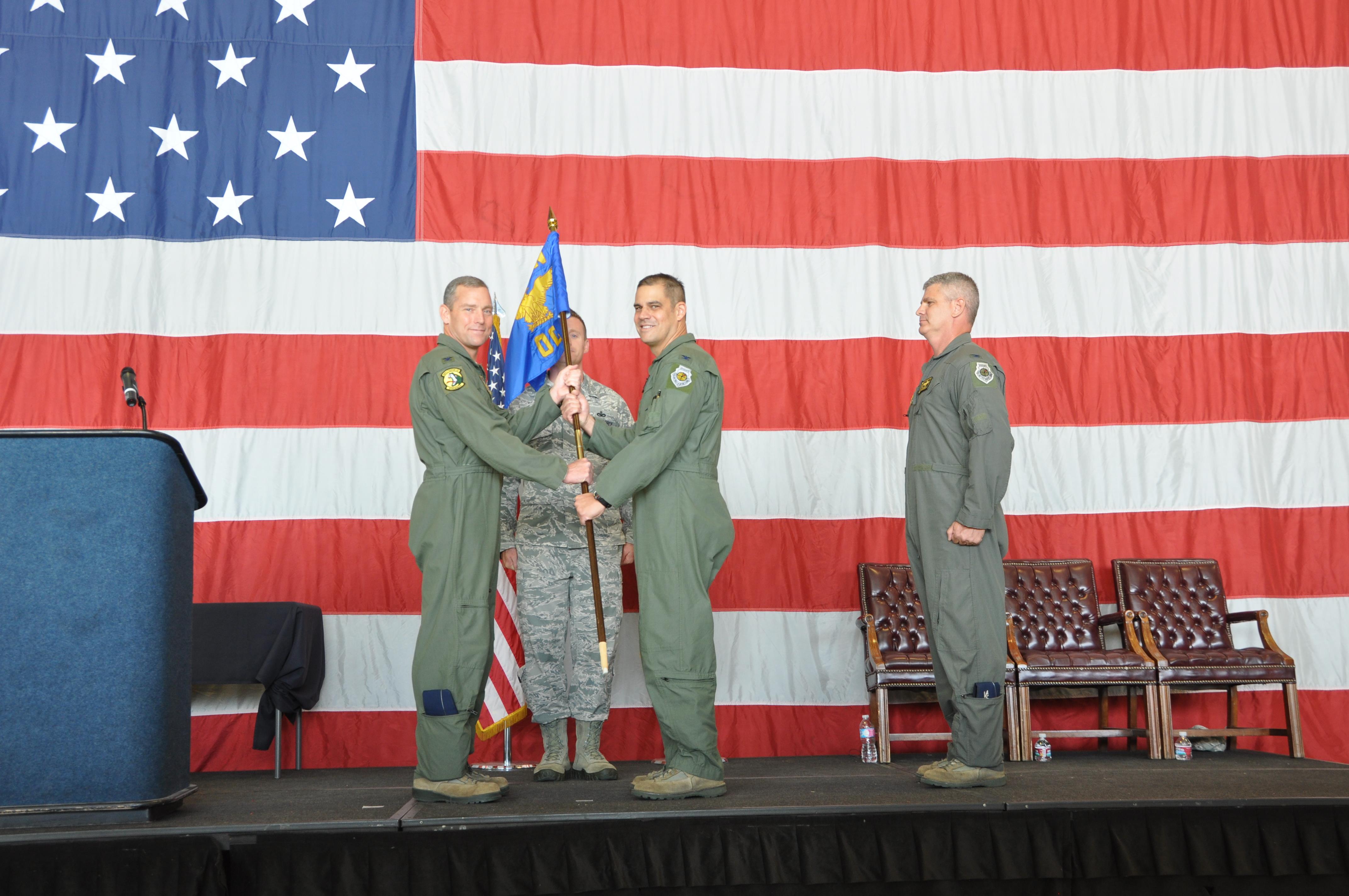 Reserve F-35 pilot takes command of 419th OG > 419th Fighter Wing ...