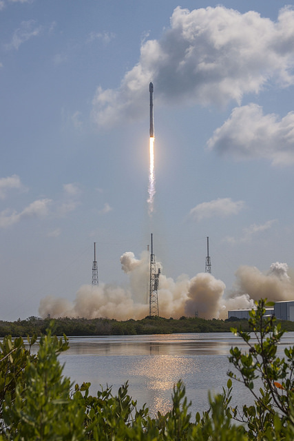 45th Space Wing successfully launches Falcon 9 ABS/Eutelsat-2 > Space ...