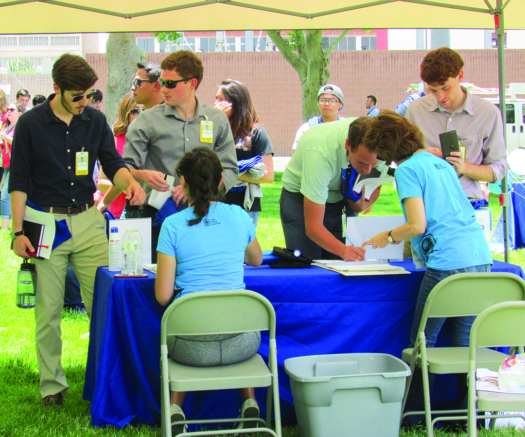 Sandia welcomes 1,000 new interns > Kirtland Air Force Base > Article ...