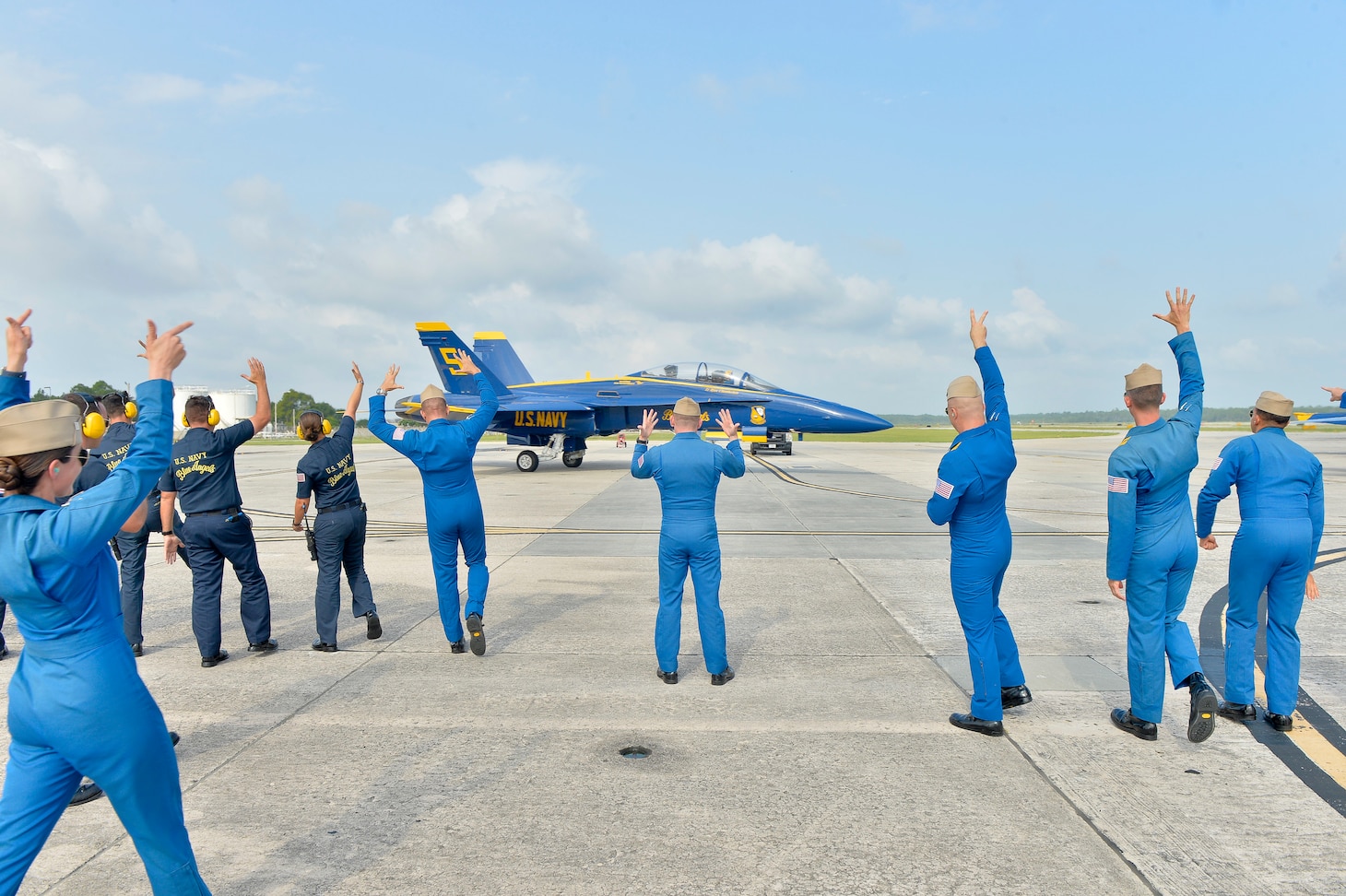 Blue Angels Begin Training for Return to Season Schedule > United ...