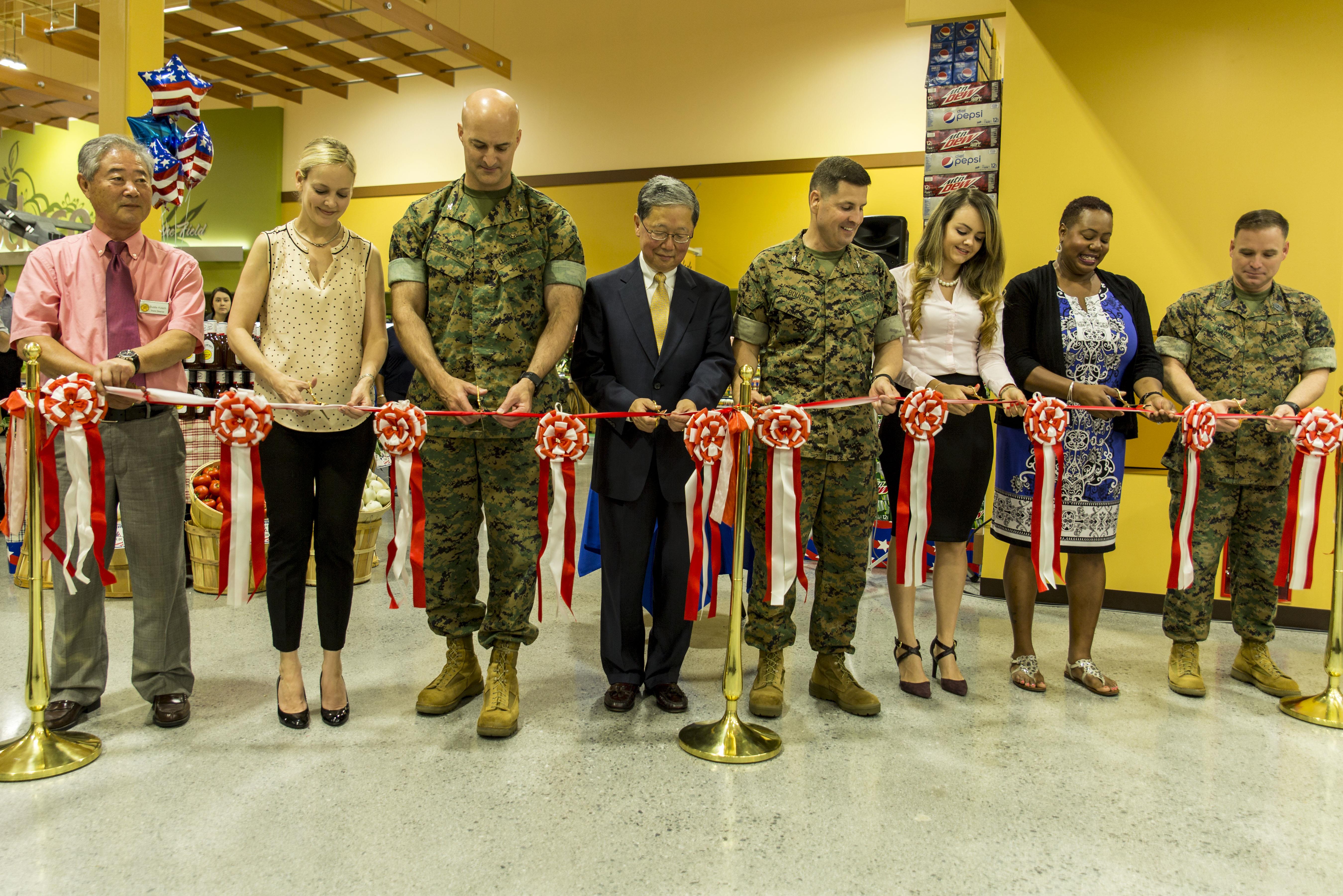 MCAS Iwakuni opens new commissary to residents > Marine Corps Air ...