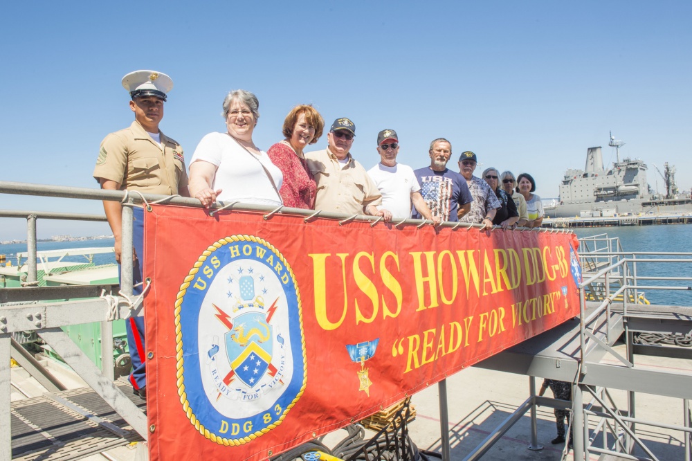 USS Howard Hosts Vietnam War 'Battle of Hill 488' Survivors > U.S. Indo ...