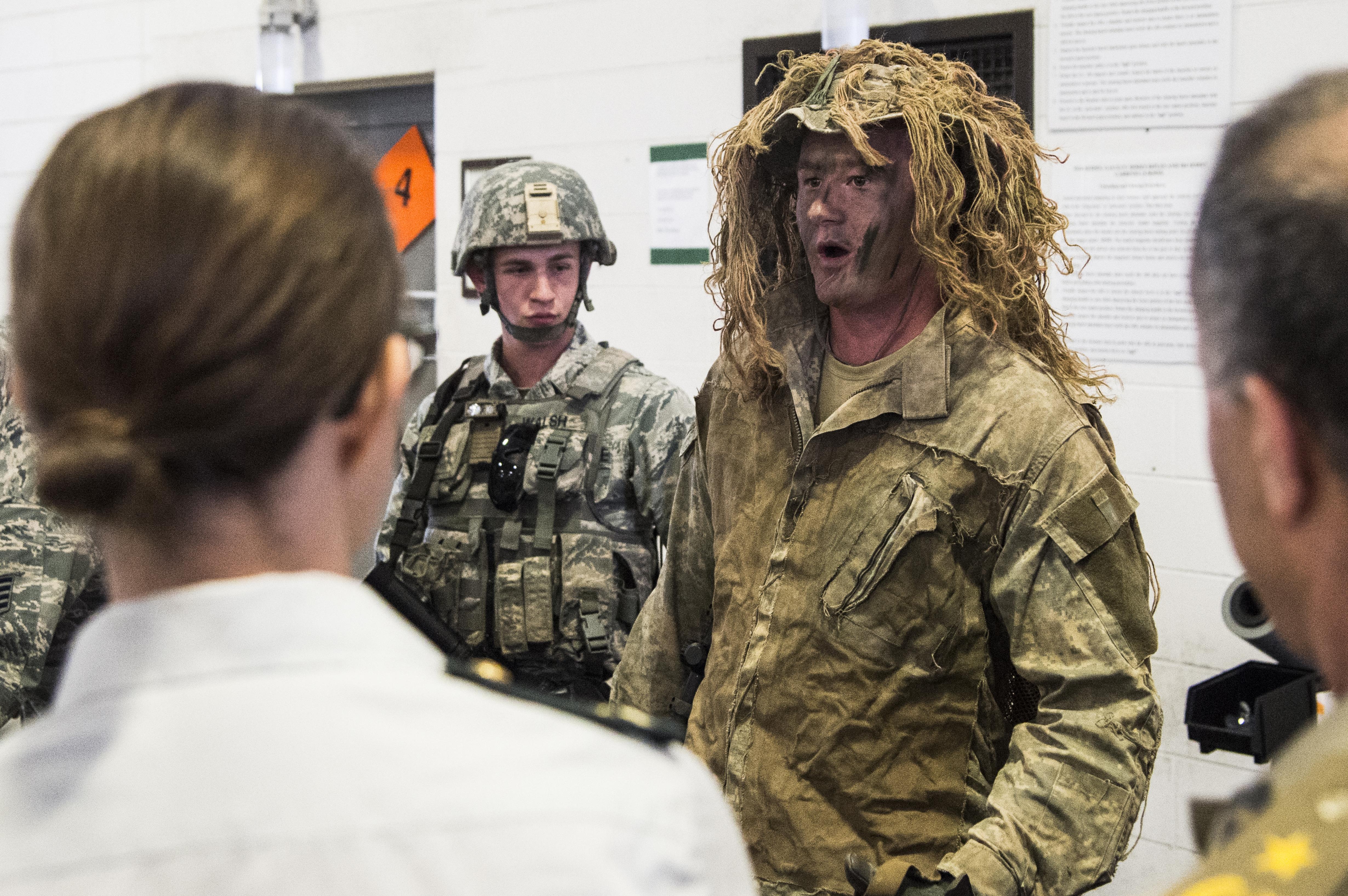 Belgian Advance Staff Course students tour CRW