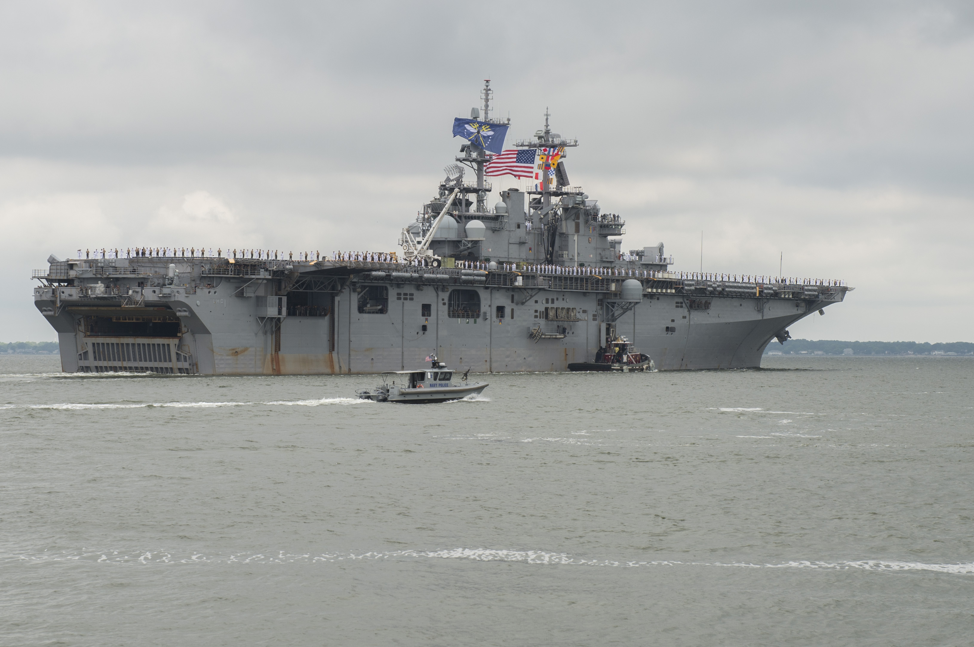 Wasp Amphibious Ready Group Departs on Deployment > United States Navy ...