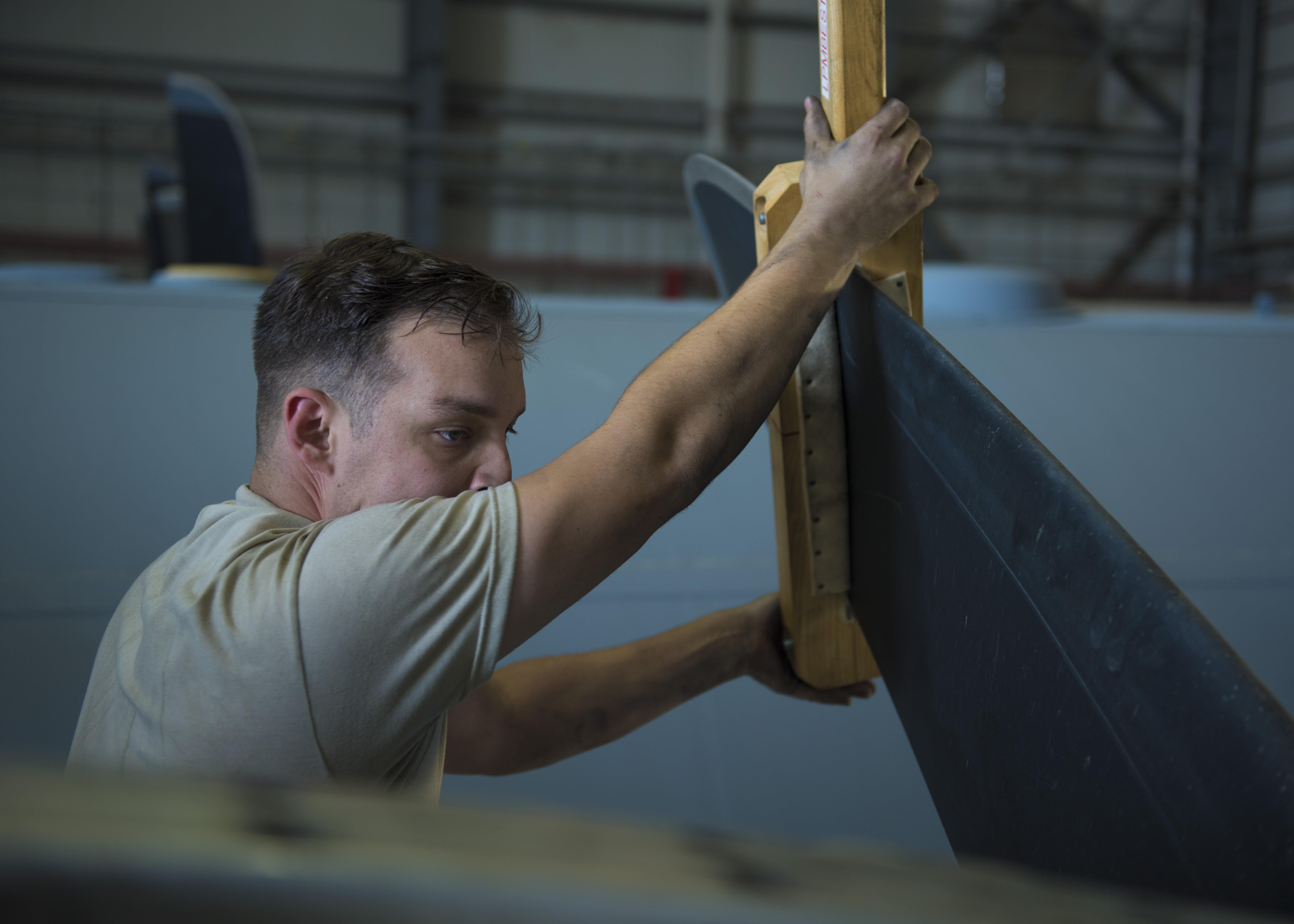 455th EAMXS keeps Bagram in flight > U.S. Air Forces Central > Display