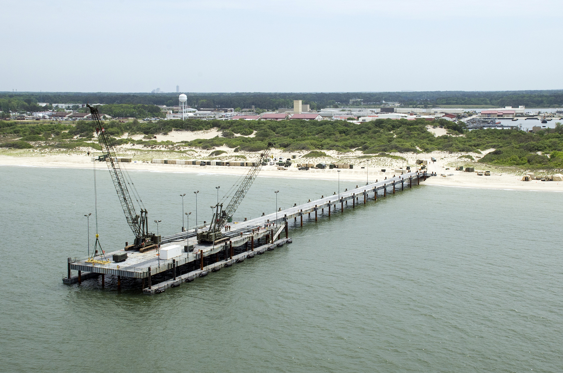 Expeditionary Pier System Constructed for Joint Exercise > Seabee ...