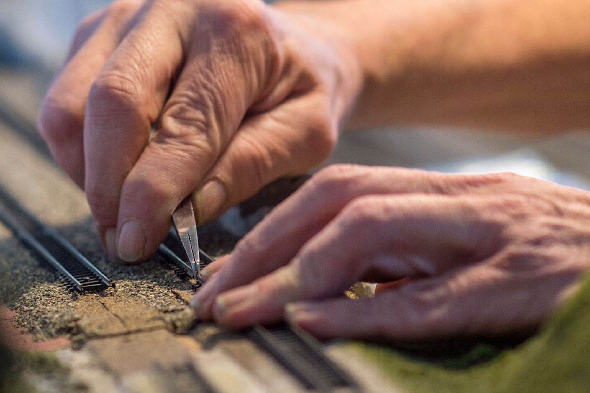 Military Society of Model Railroad Engineers deploys to 2016 Fur ...