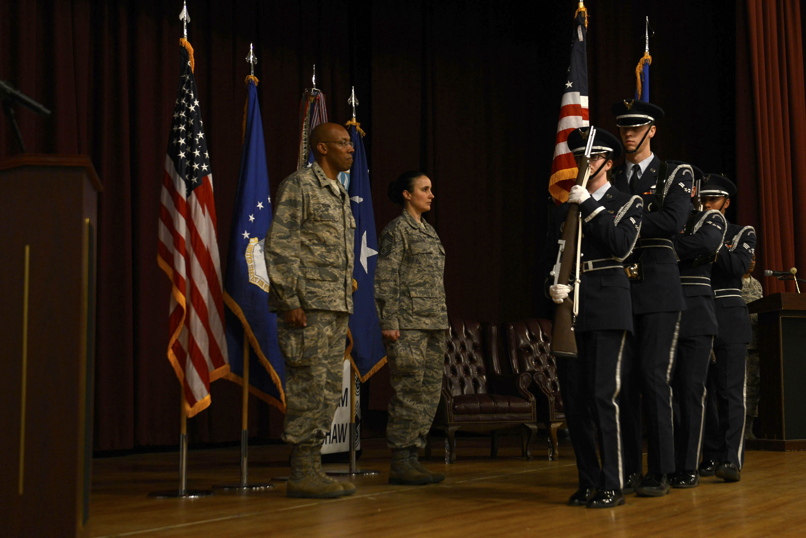 AFCENT CC visits Shaw, awards Bronze Star > Shaw Air Force Base ...