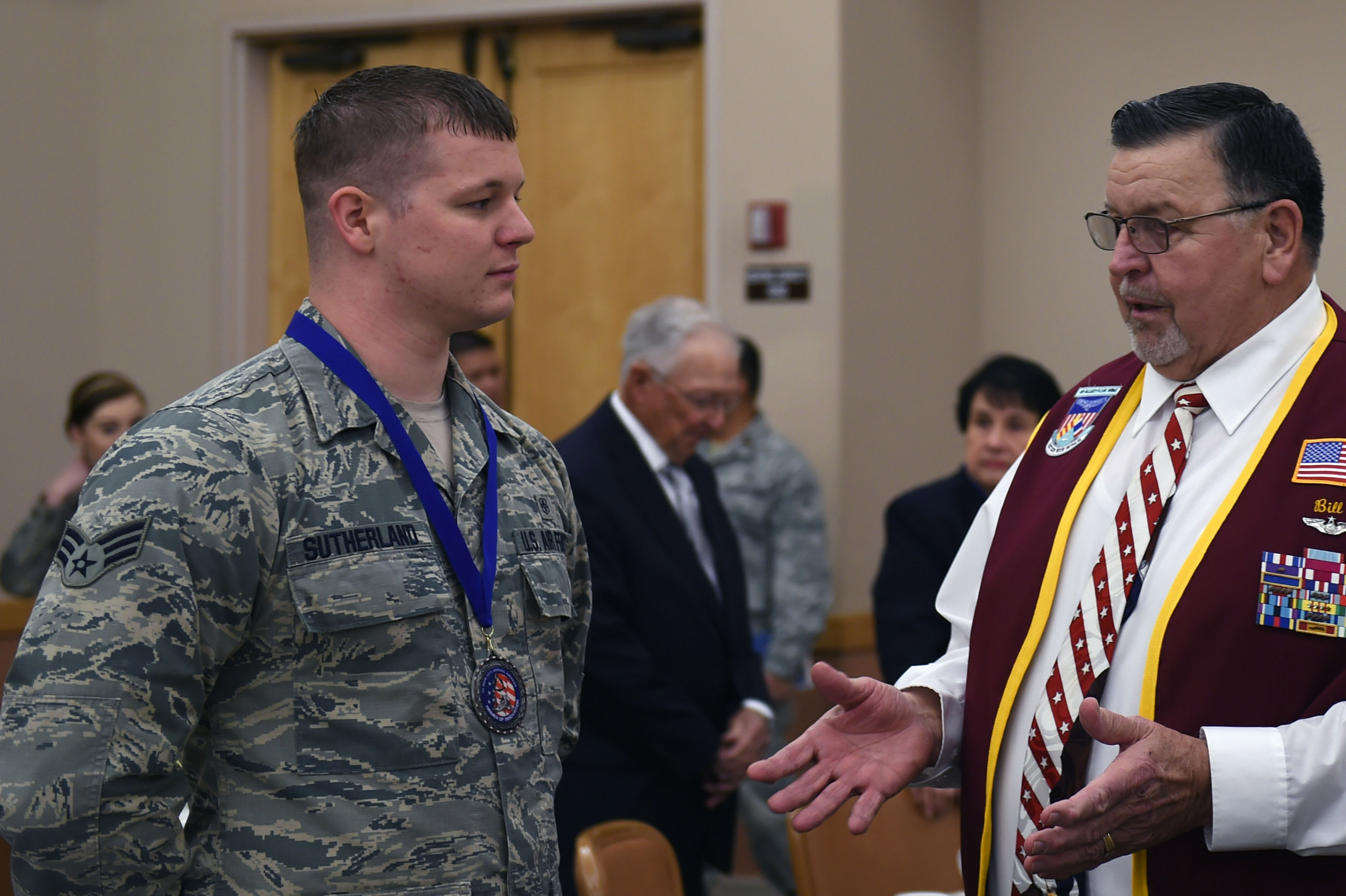 Longest held AF enlisted POW inspires Airmen at 59th MDW annual awards ...