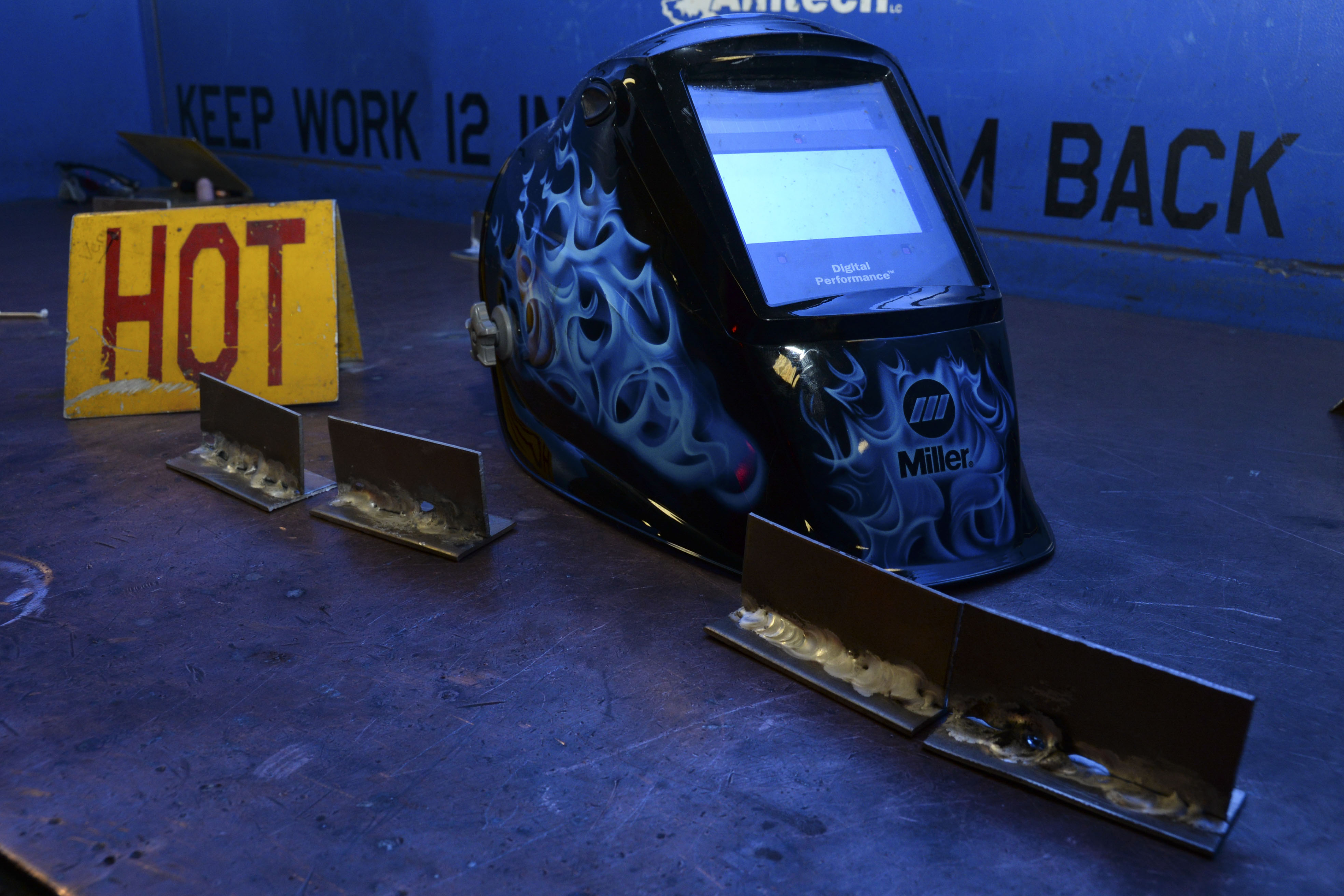 8th AF commander tours 2nd Bomb Wing > Barksdale Air Force Base > Display