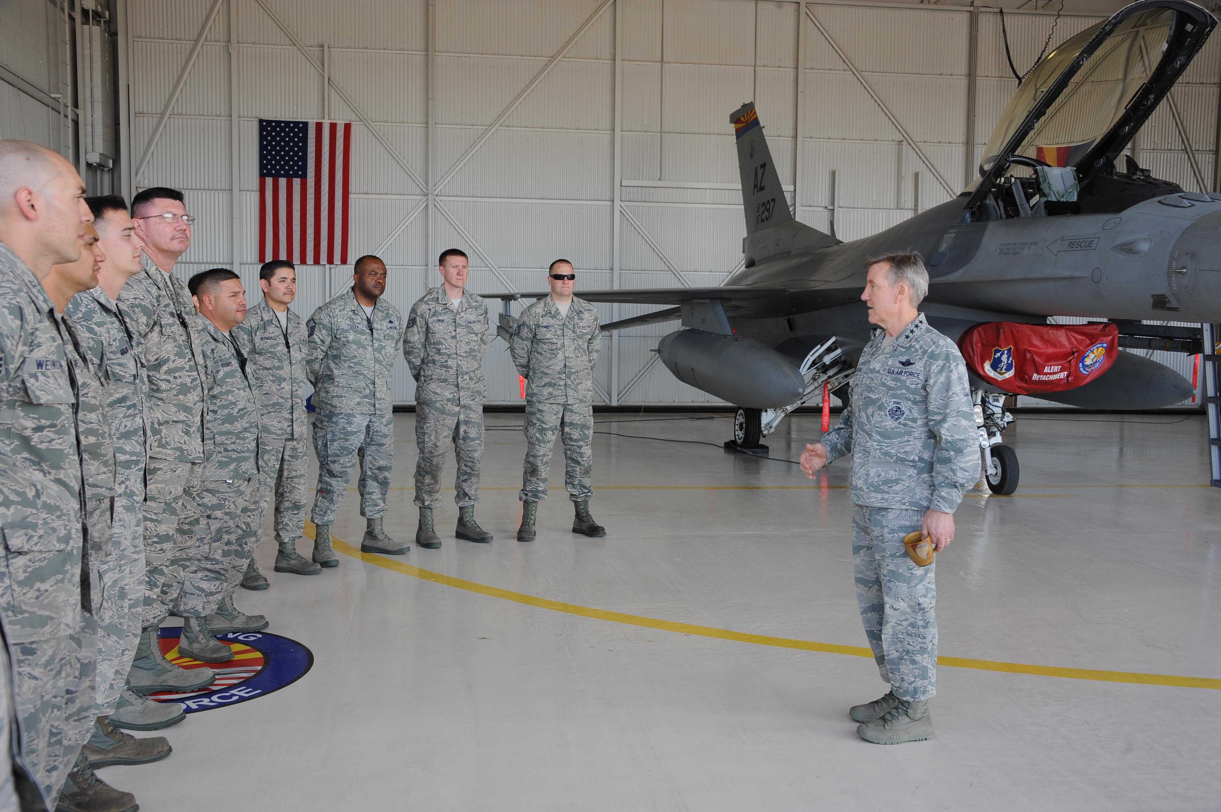 COMACC visits with D-M Airmen