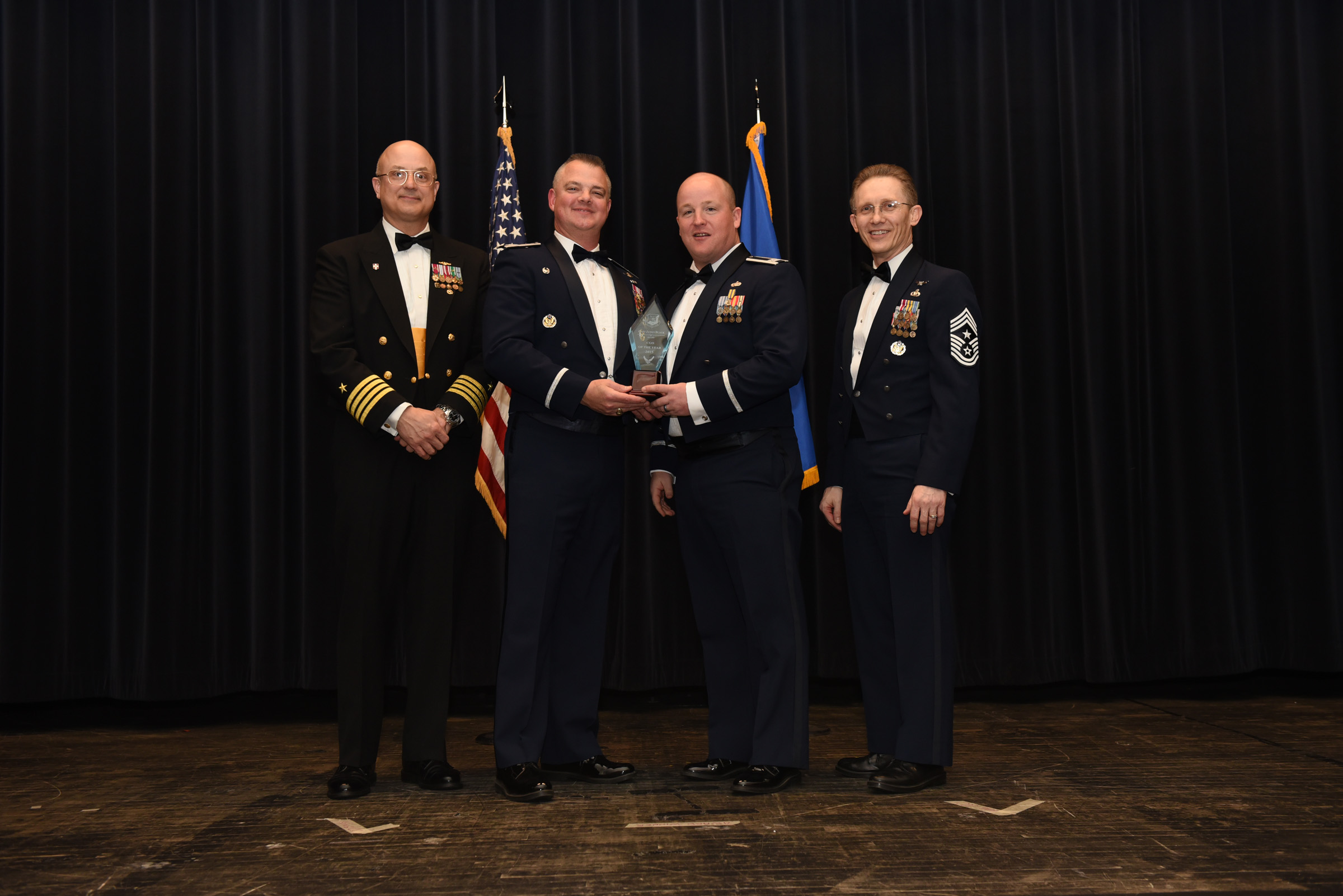 512th Airlift Wing announces annual award winners > 512th Airlift Wing ...