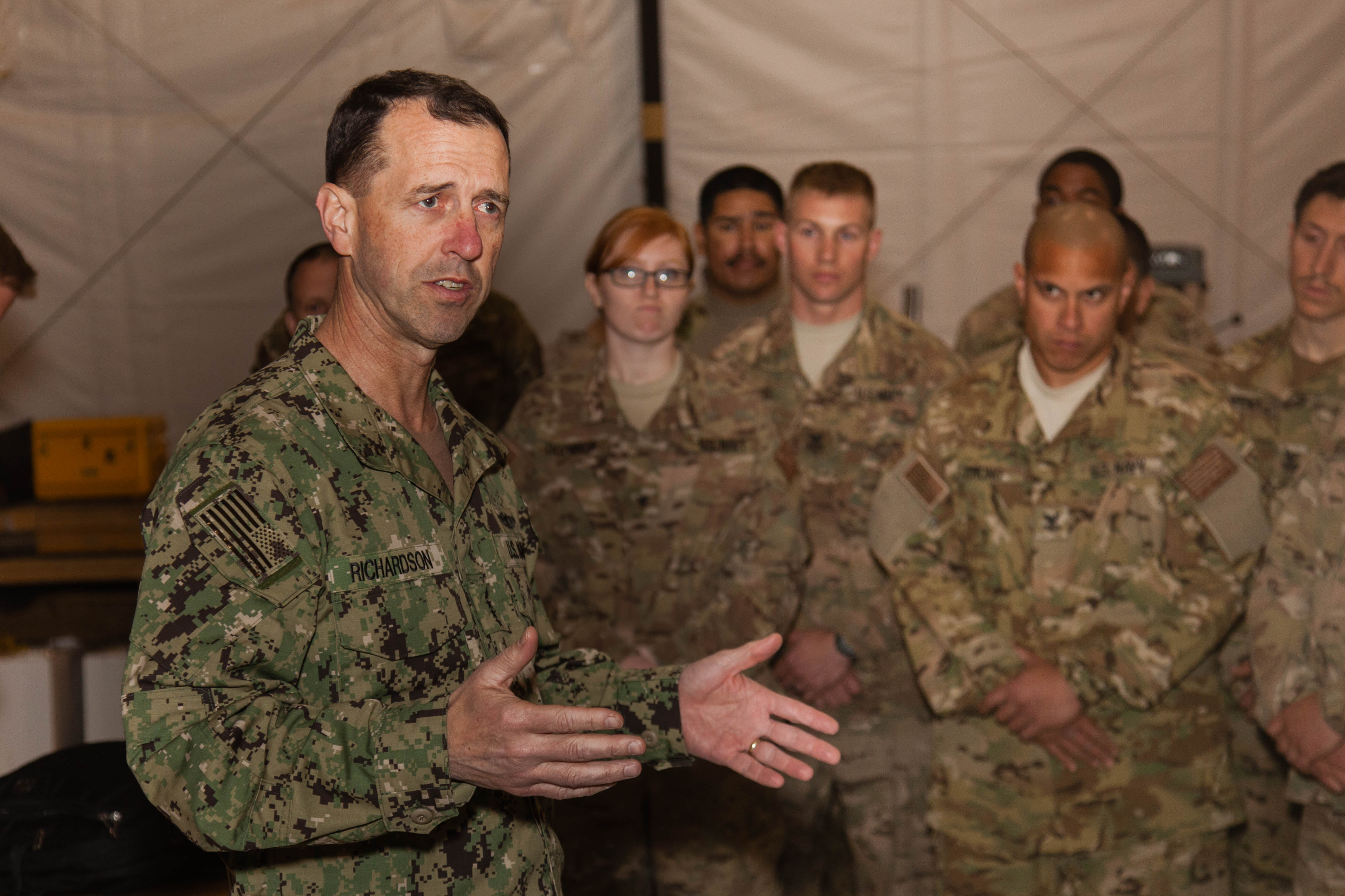 CNO Concludes Trip to Bahrain, Qatar, and Iraq > United States Navy ...