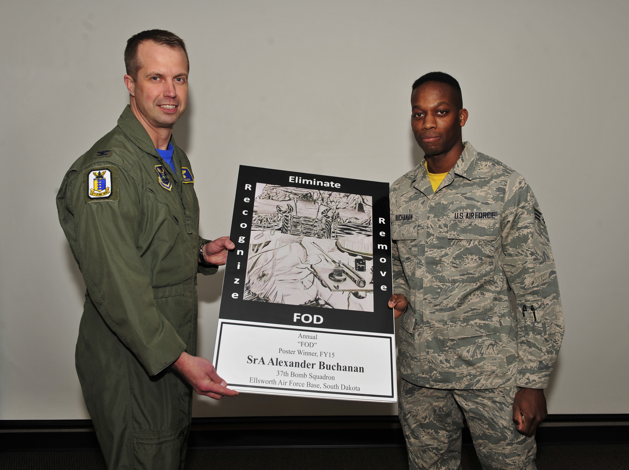 Airman wins FOD poster of the year > Ellsworth Air Force Base > Article ...