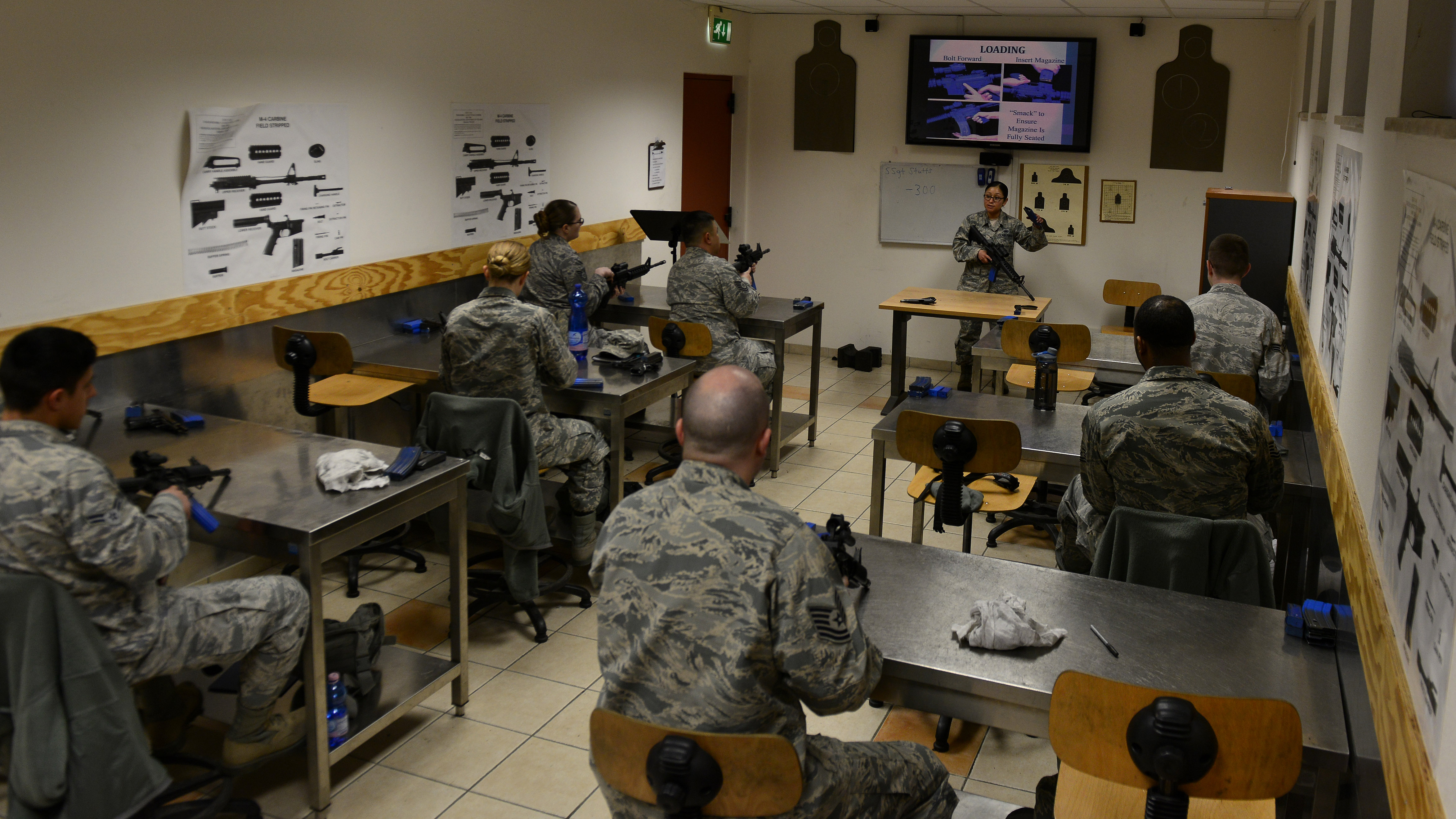 Wyvern Warriors qualify at CATM range > Aviano Air Base > Display