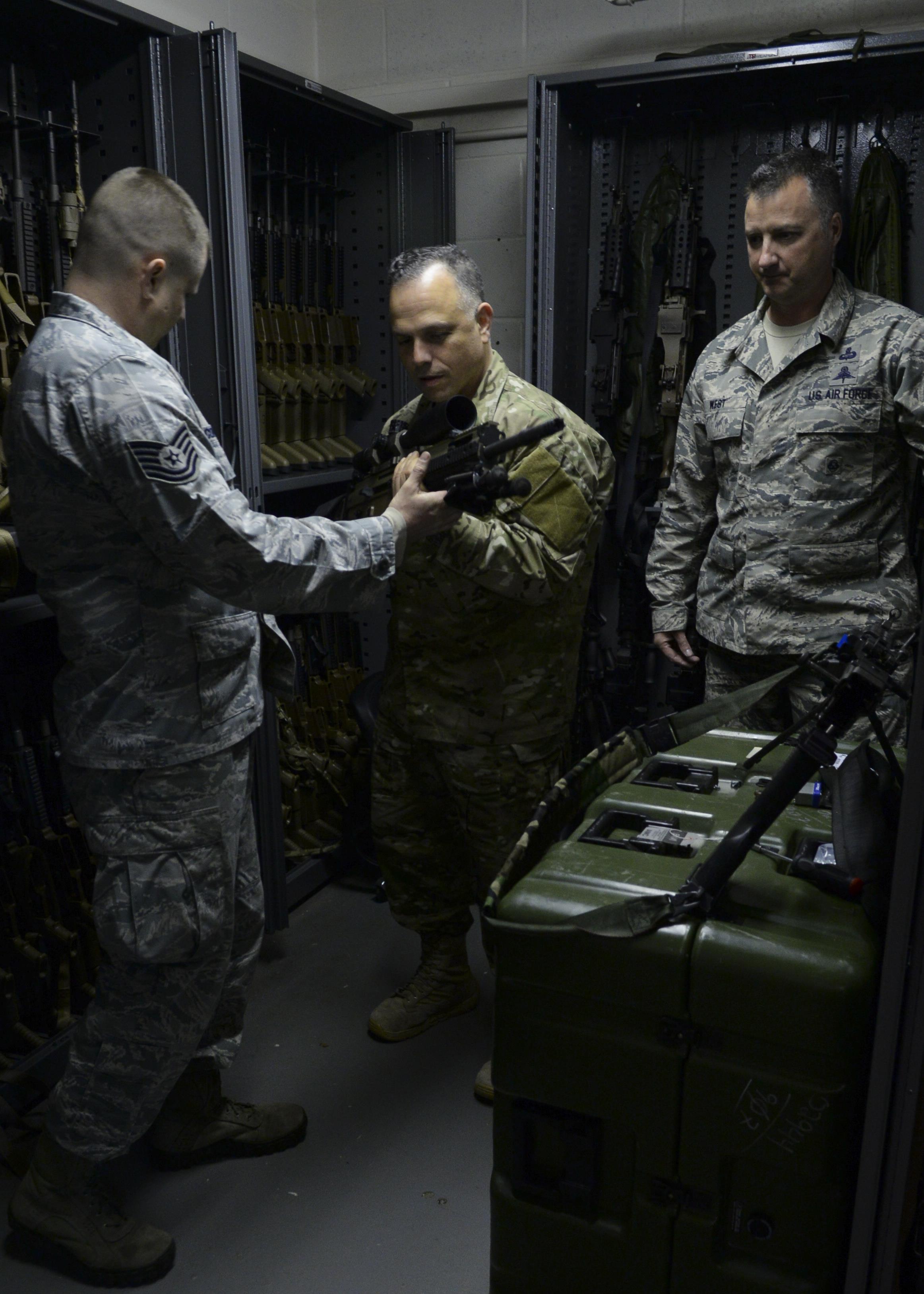 AFSOC command chief visits 352nd SOW > Air Force Special Operations ...