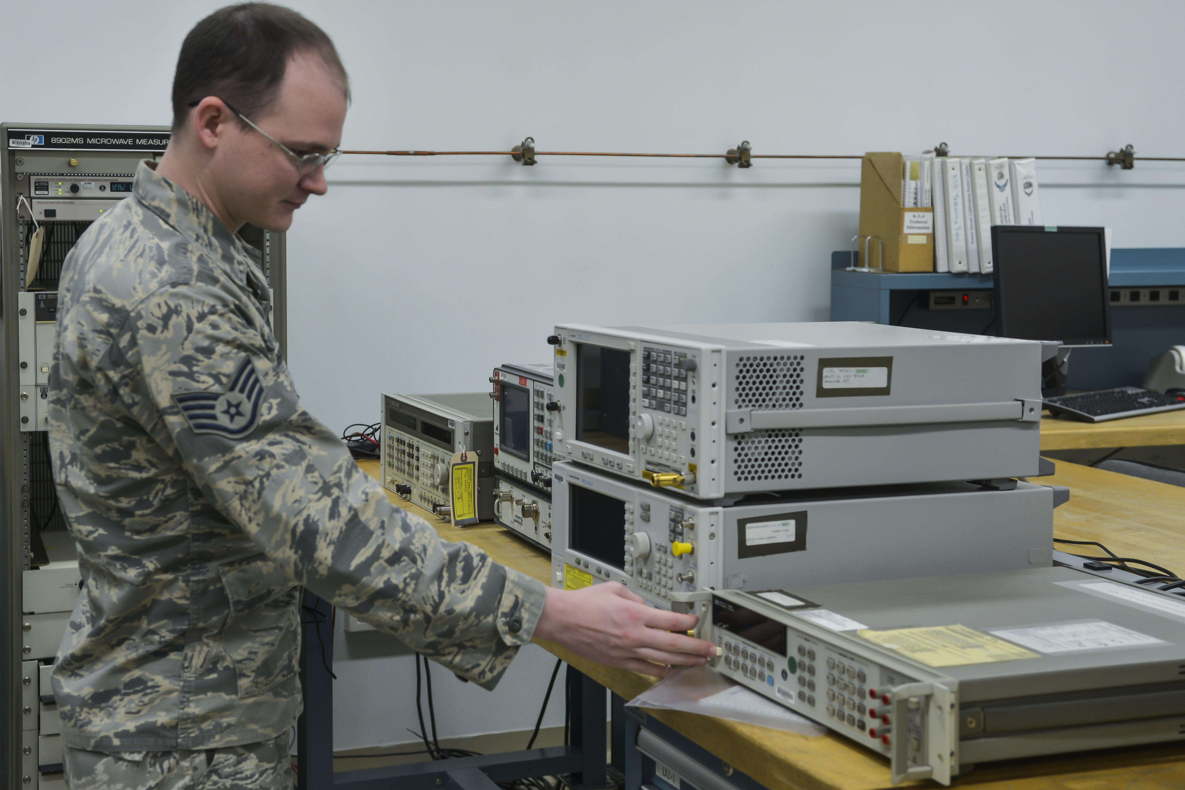 Behind the scenes: PMEL flight > Yokota Air Base > Article Display