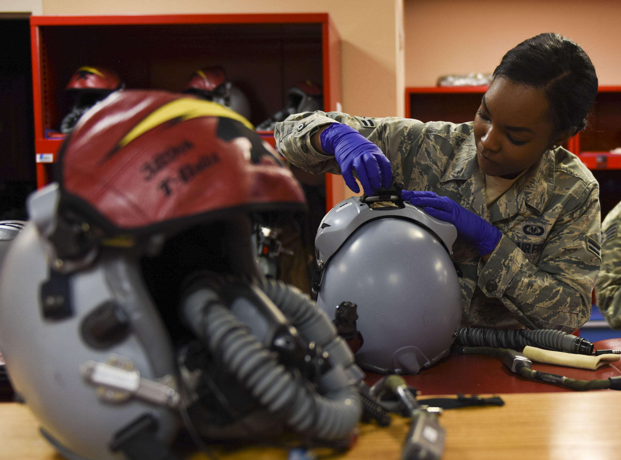 Gunfighters conduct 24-hour ops > Mountain Home Air Force Base > News ...