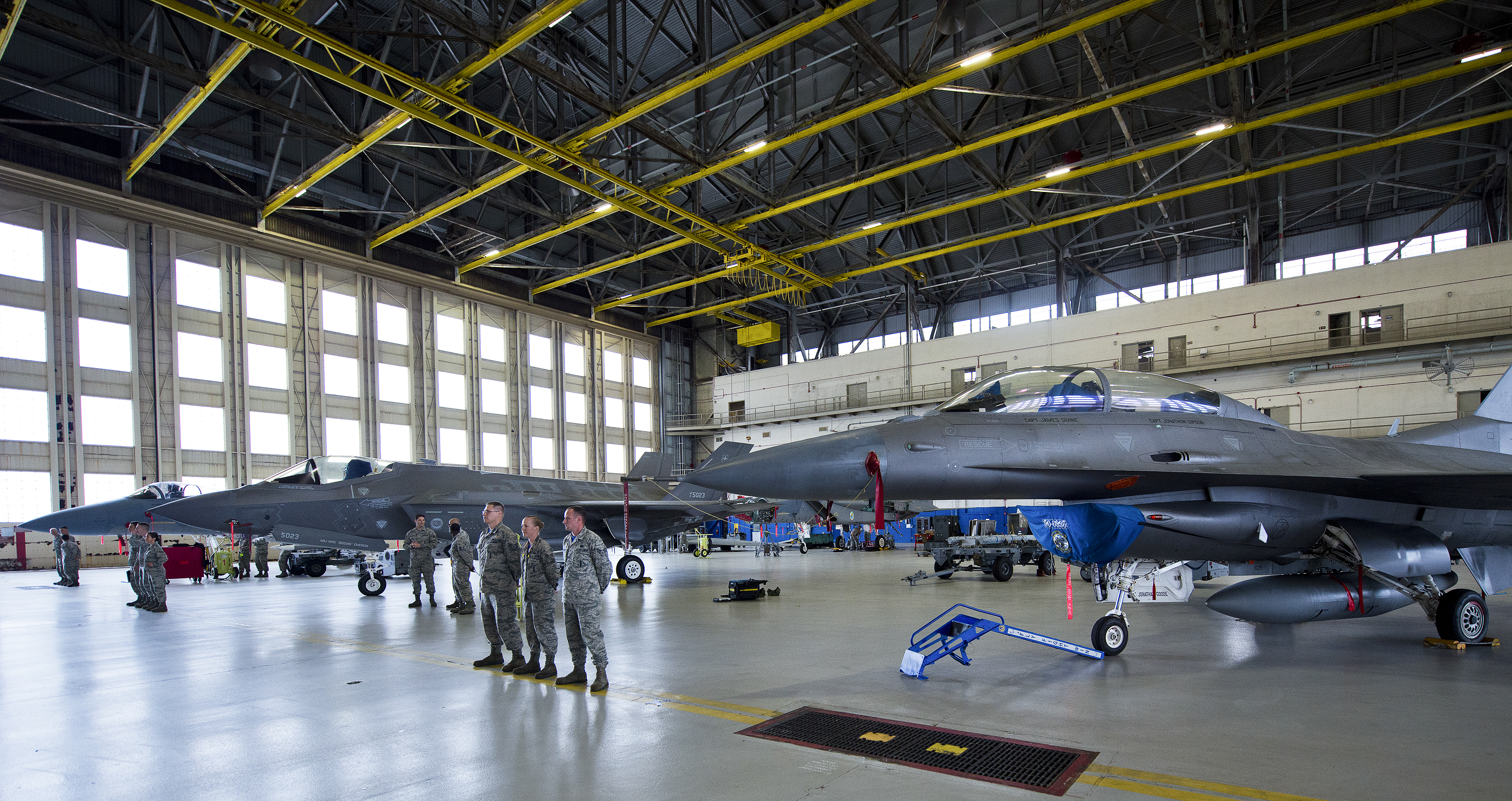 Wings weapon-up at first Team Eglin loadcrew competition > Eglin Air ...