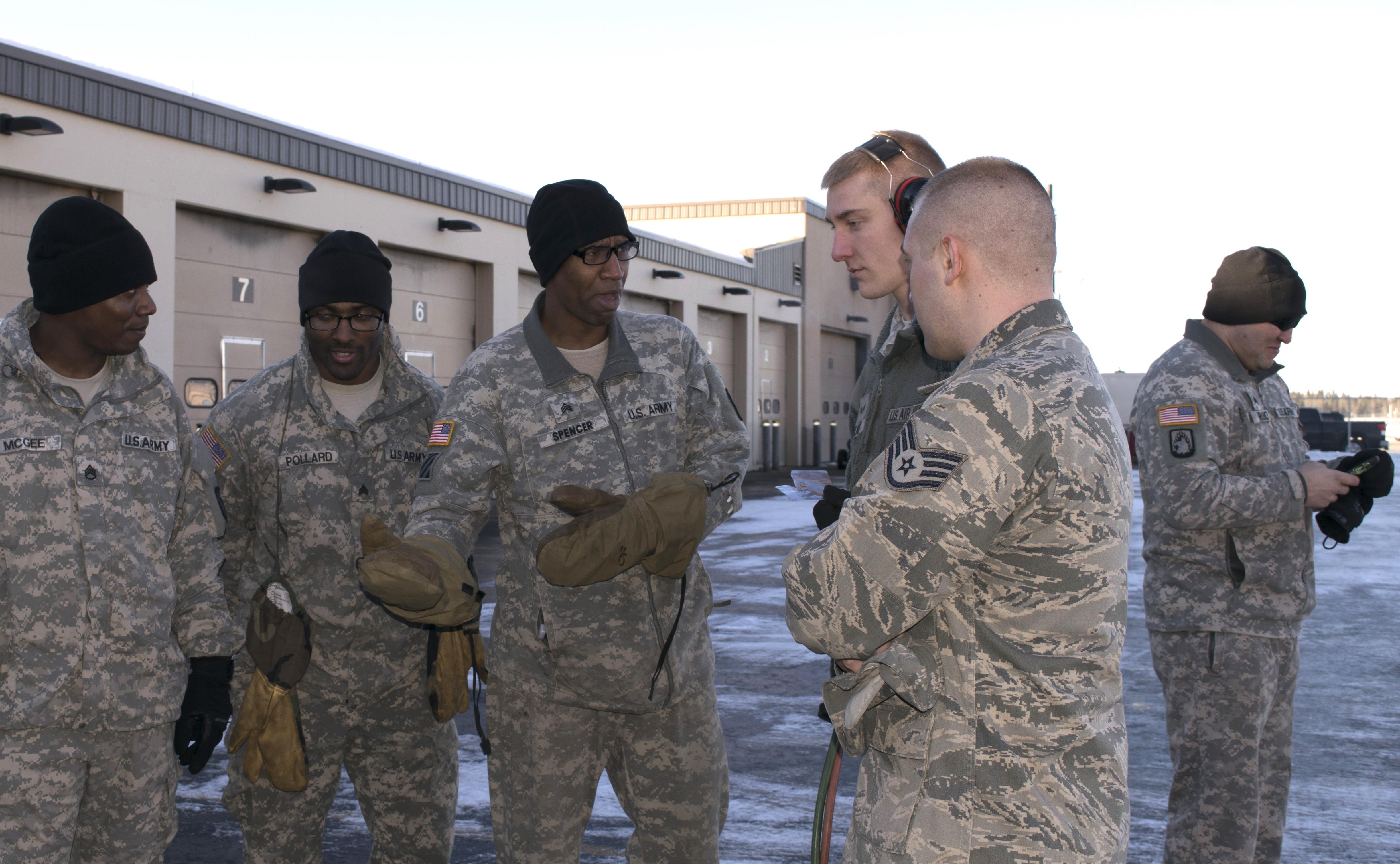 Fuels Airmen hold training for Fort Wainwright soldiers > Eielson Air ...