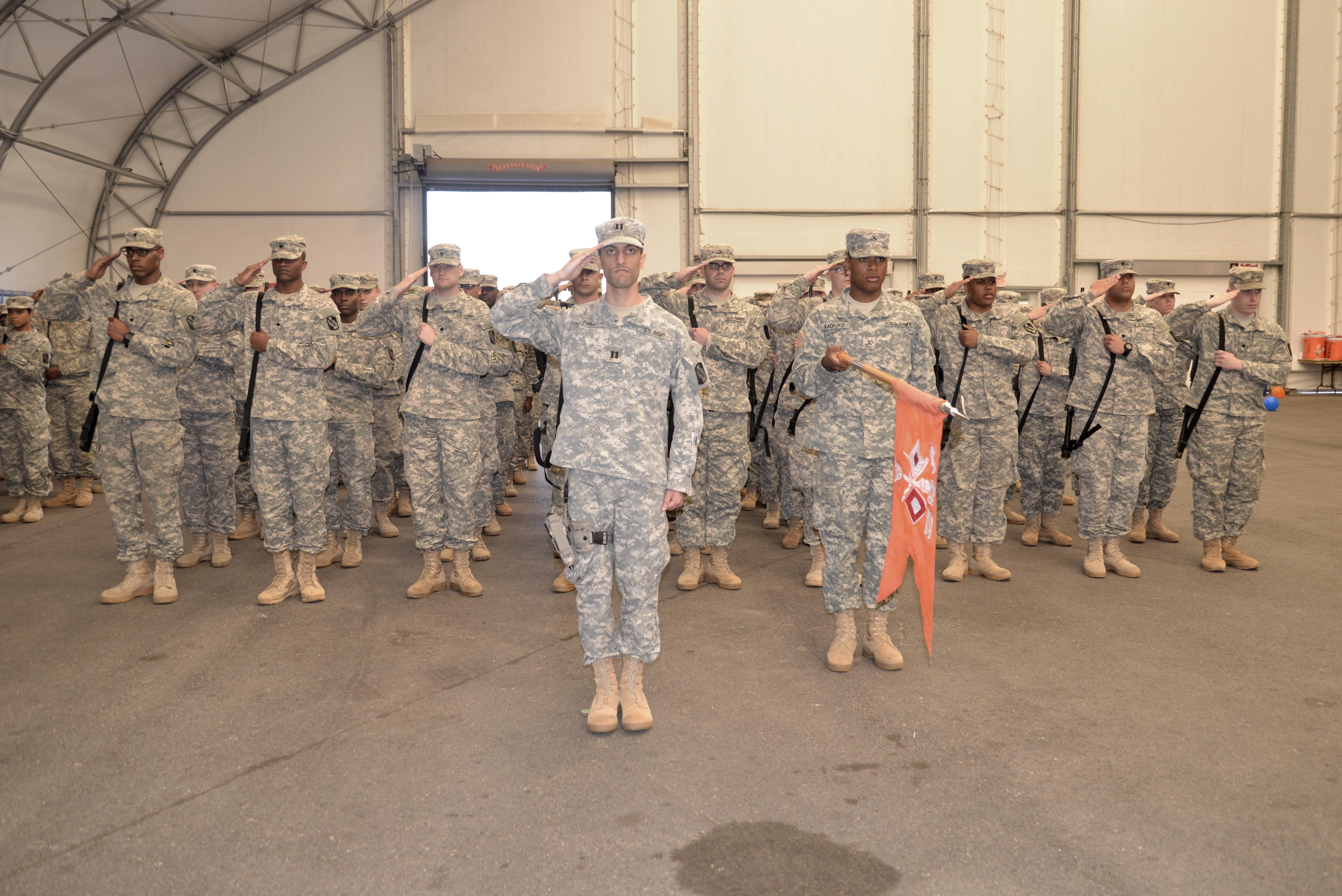 392nd Expeditionary Signal Battalion deploys approximately 300 ...