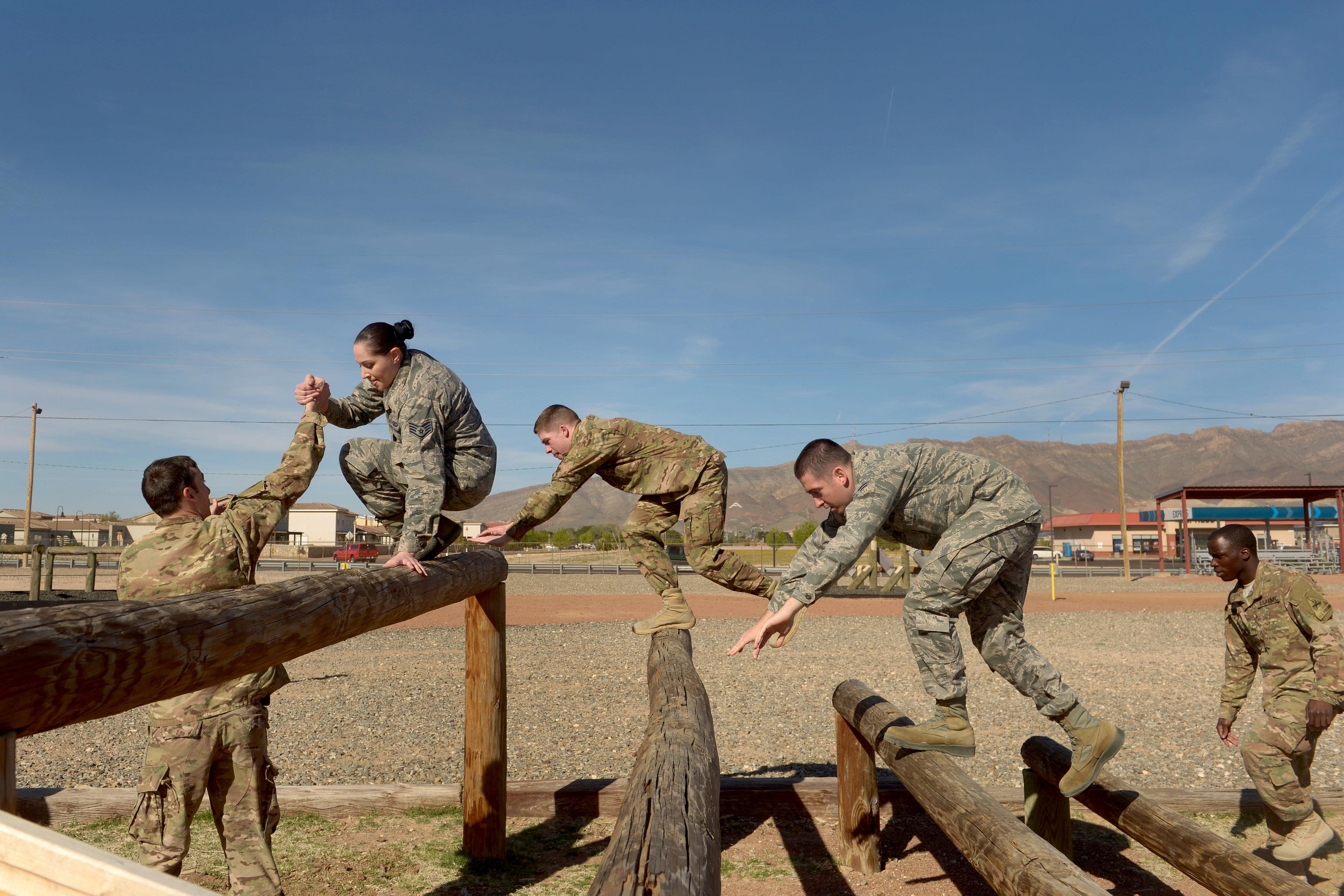 Log Ladder Climb | U.S. Department of War