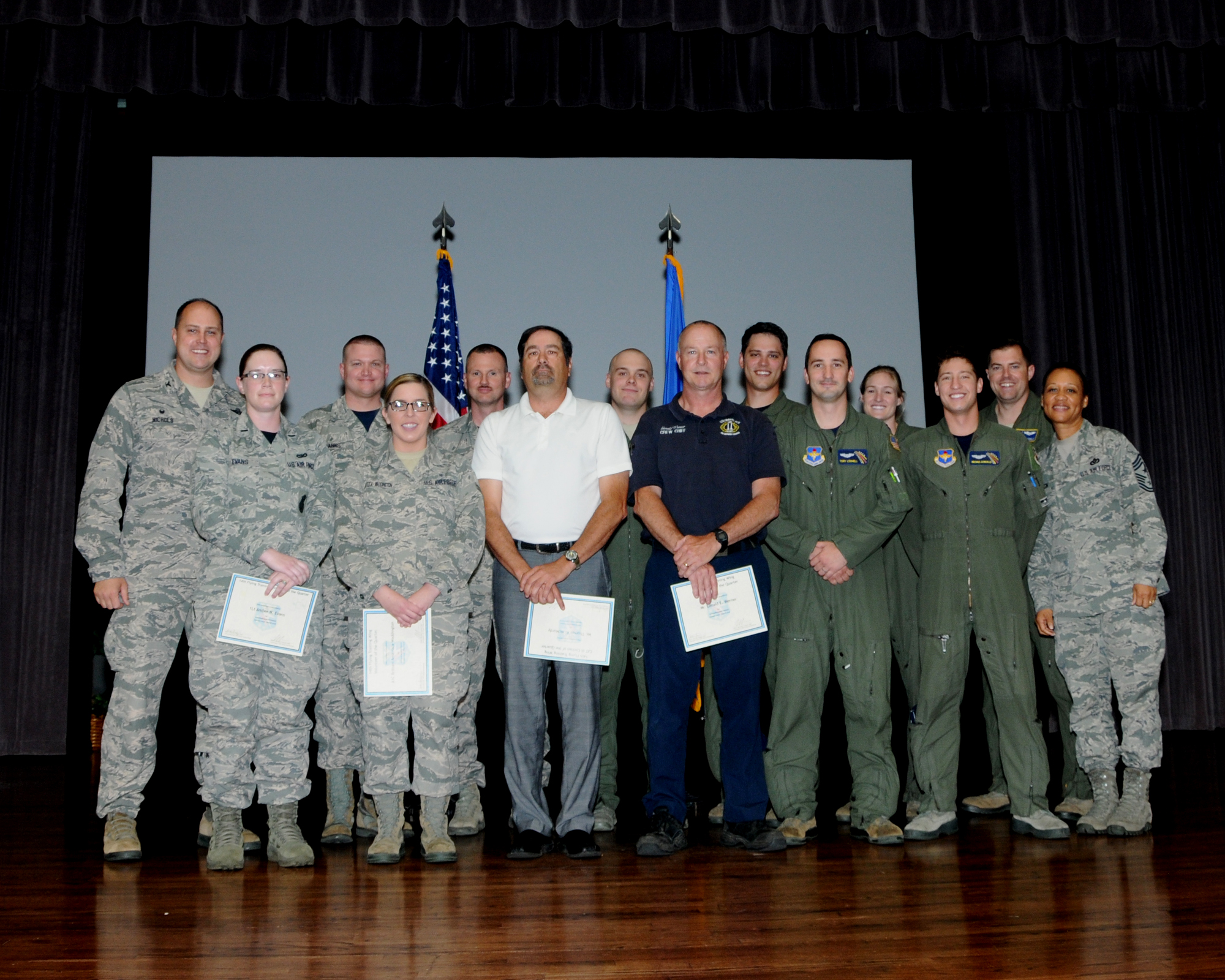Quarterly awards ceremony distinguishes great performers > Columbus Air ...