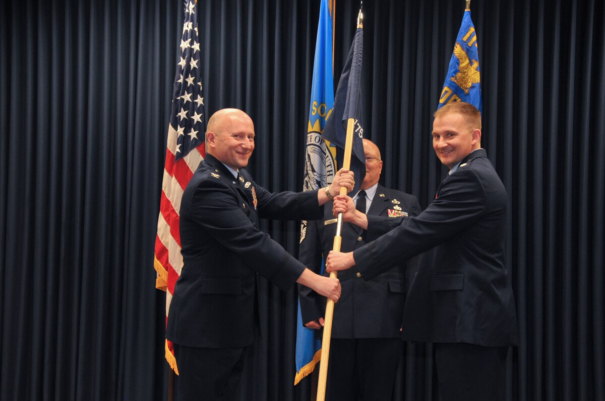 114th Operations Group change of command > 114th Fighter Wing > Display
