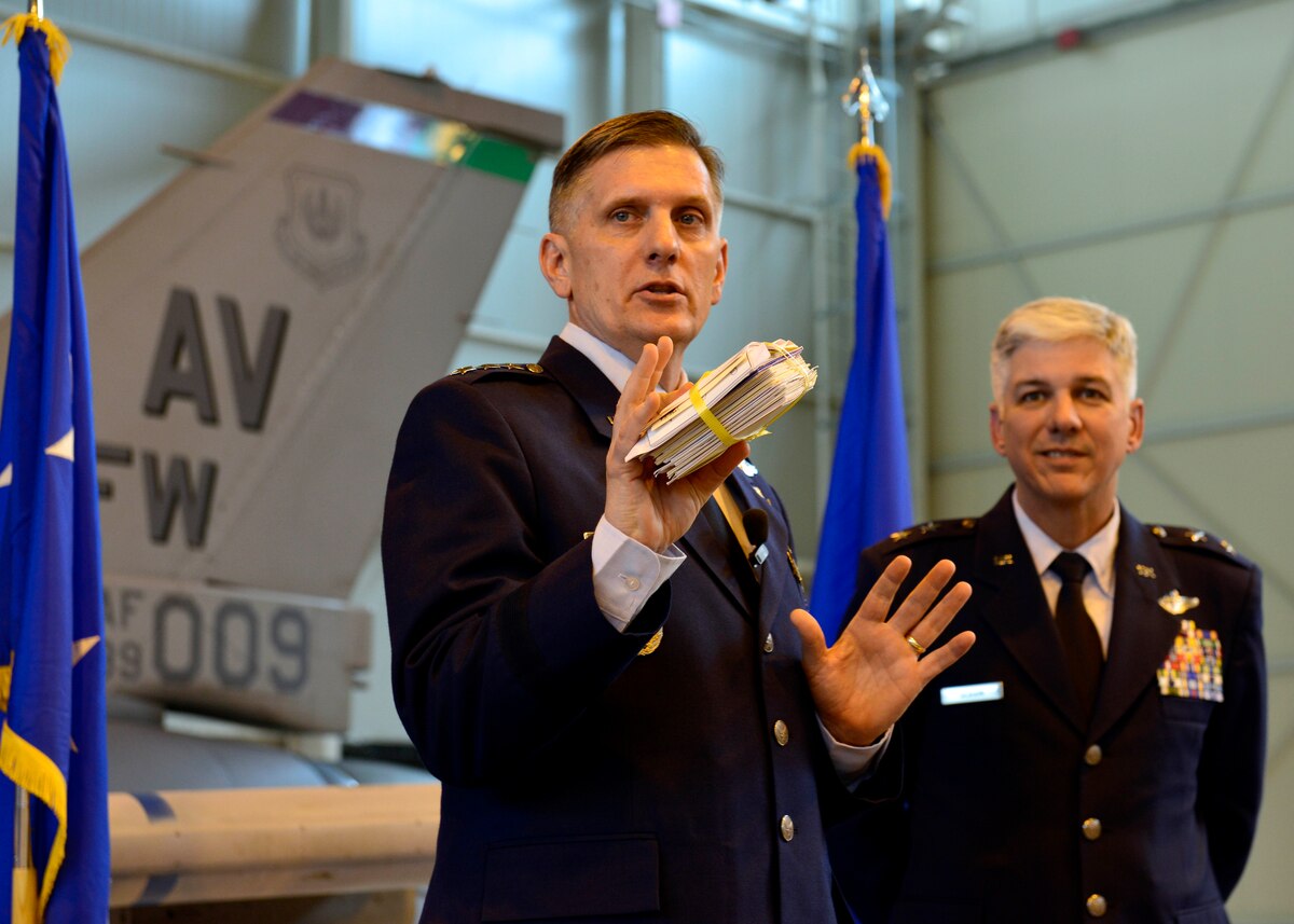 Seguin promoted to rank of major general > Aviano Air Base > Display