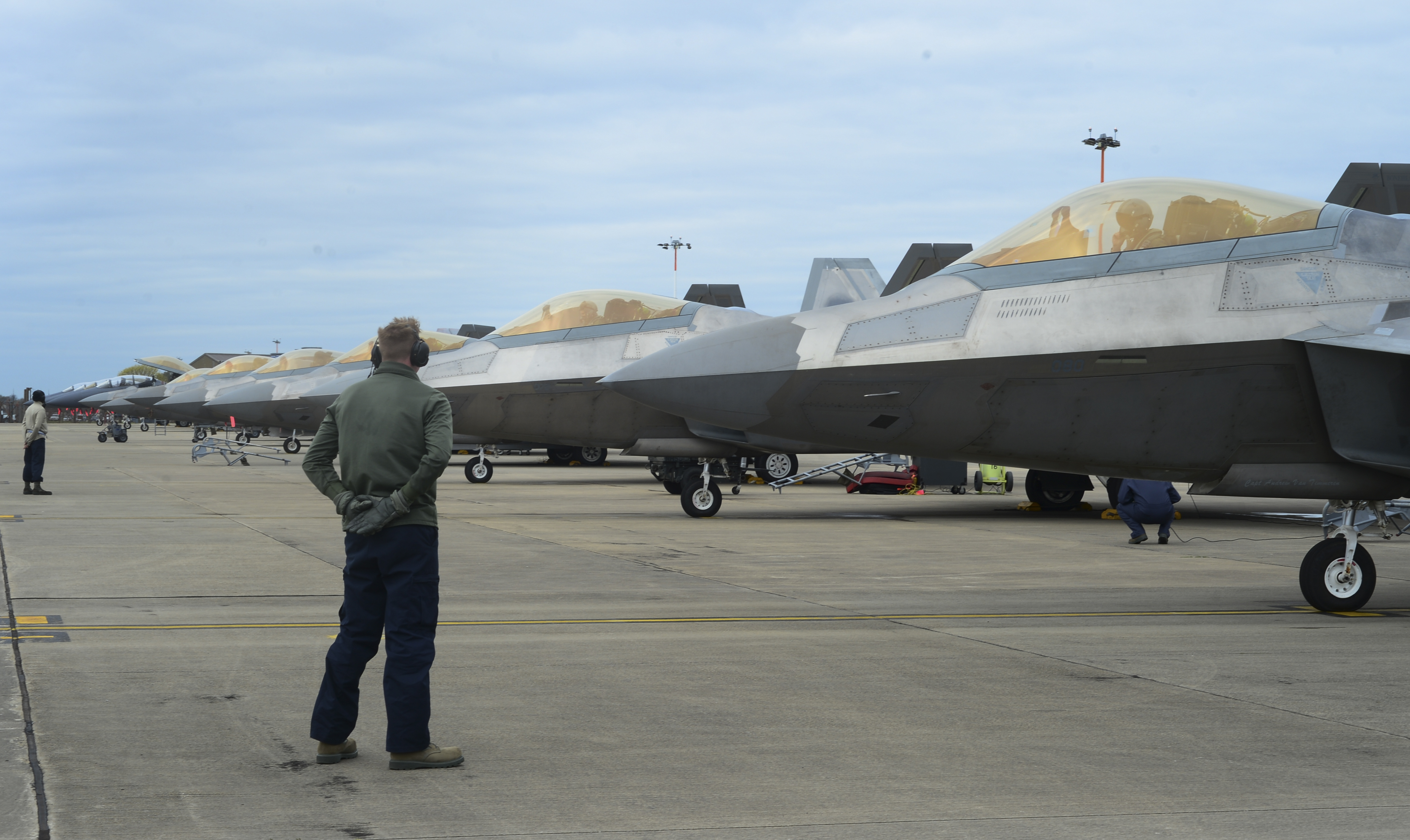 NATO deployment successful for Raptors